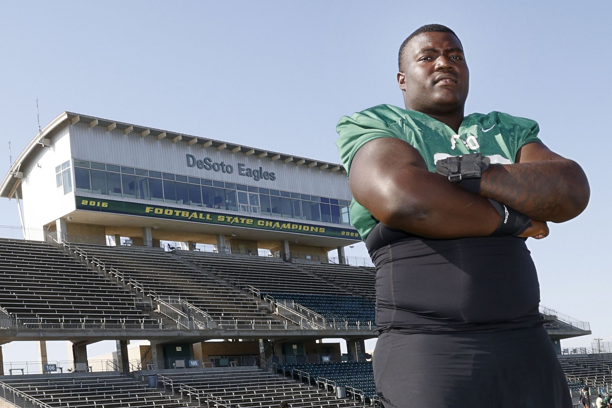 Meet Byron Washington, DeSoto's powerful offensive tackle