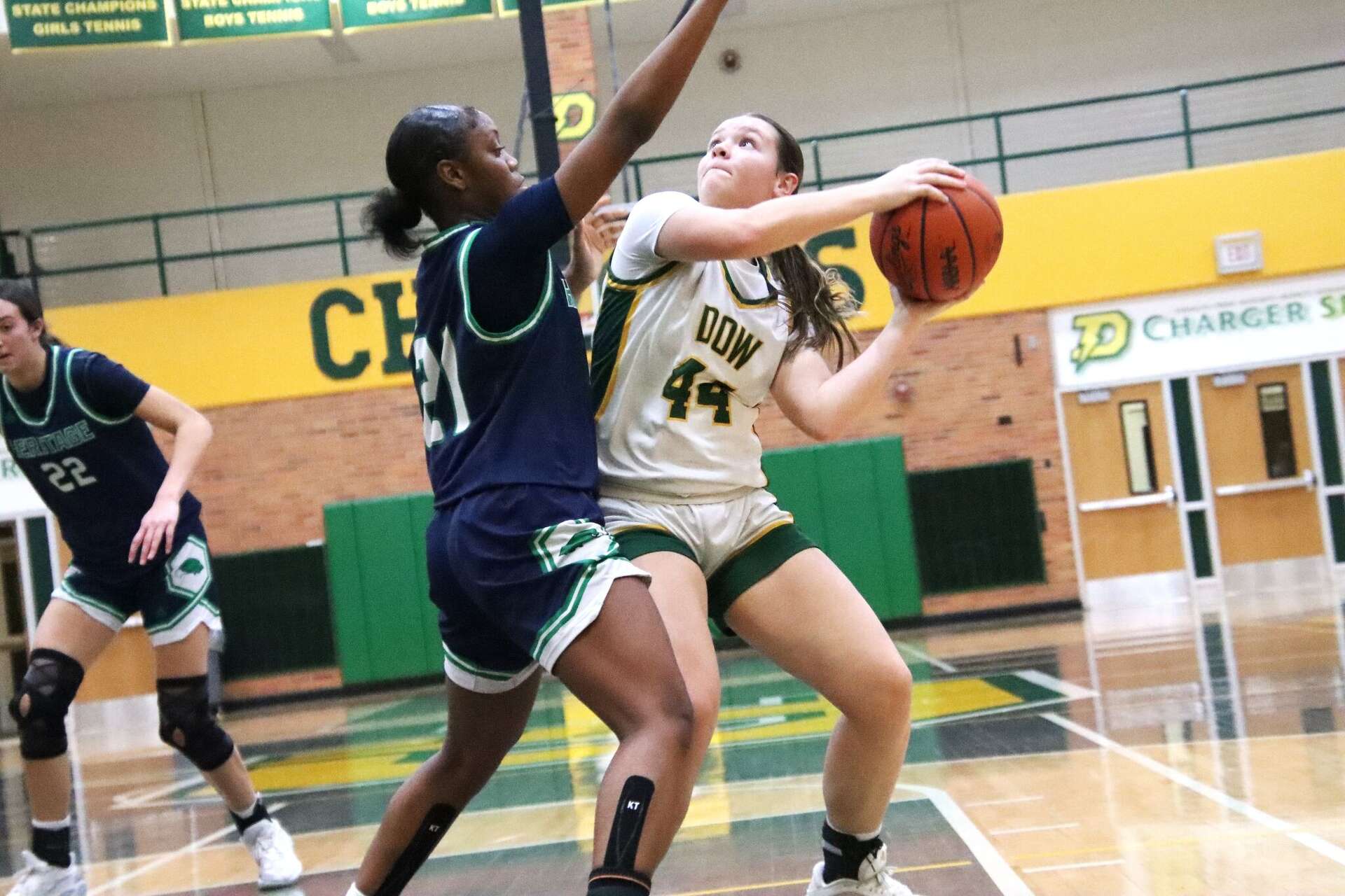Dow girls battle but come up short vs. Heritage