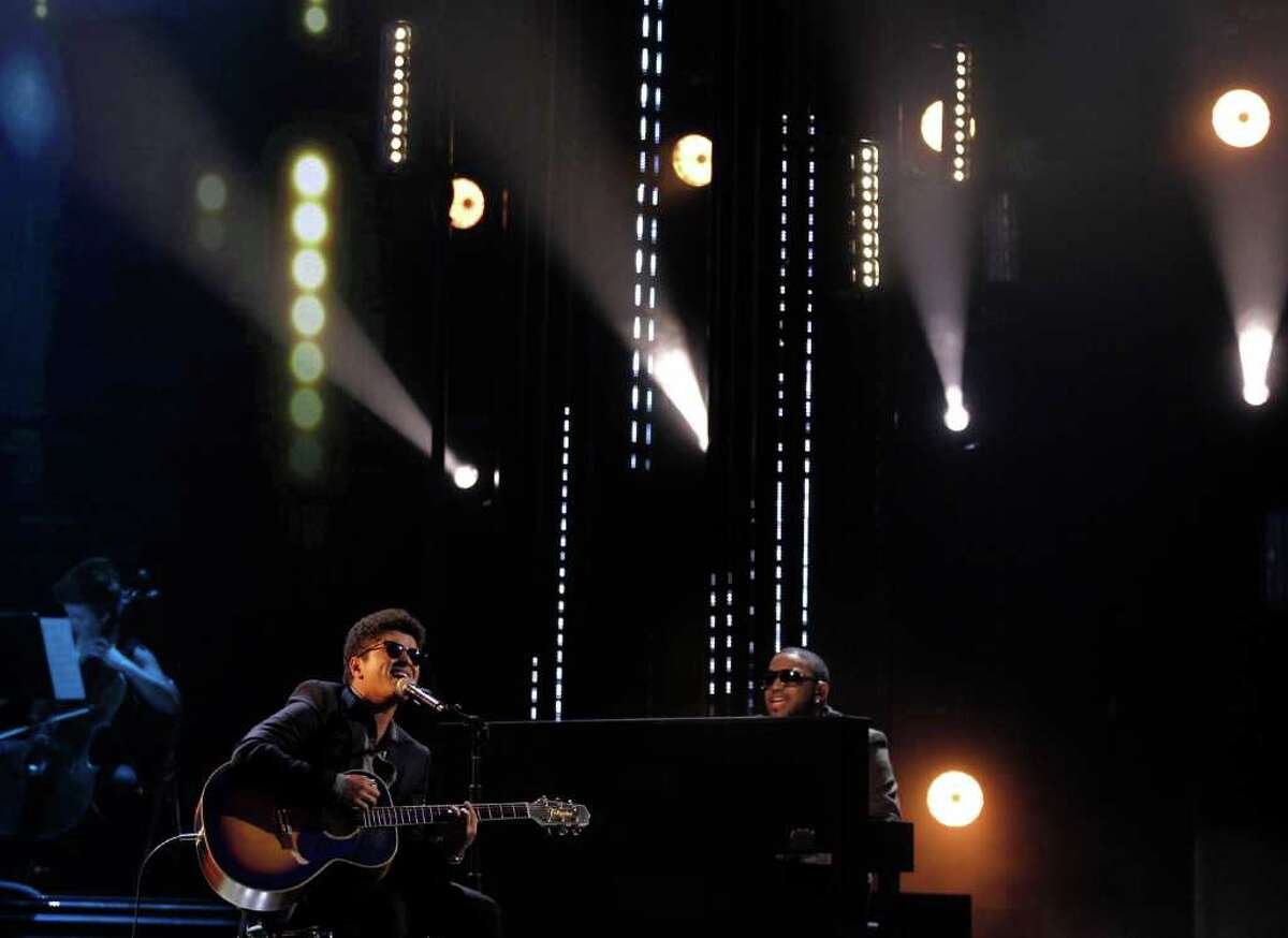 Eminem leads Grammy nominations with 10