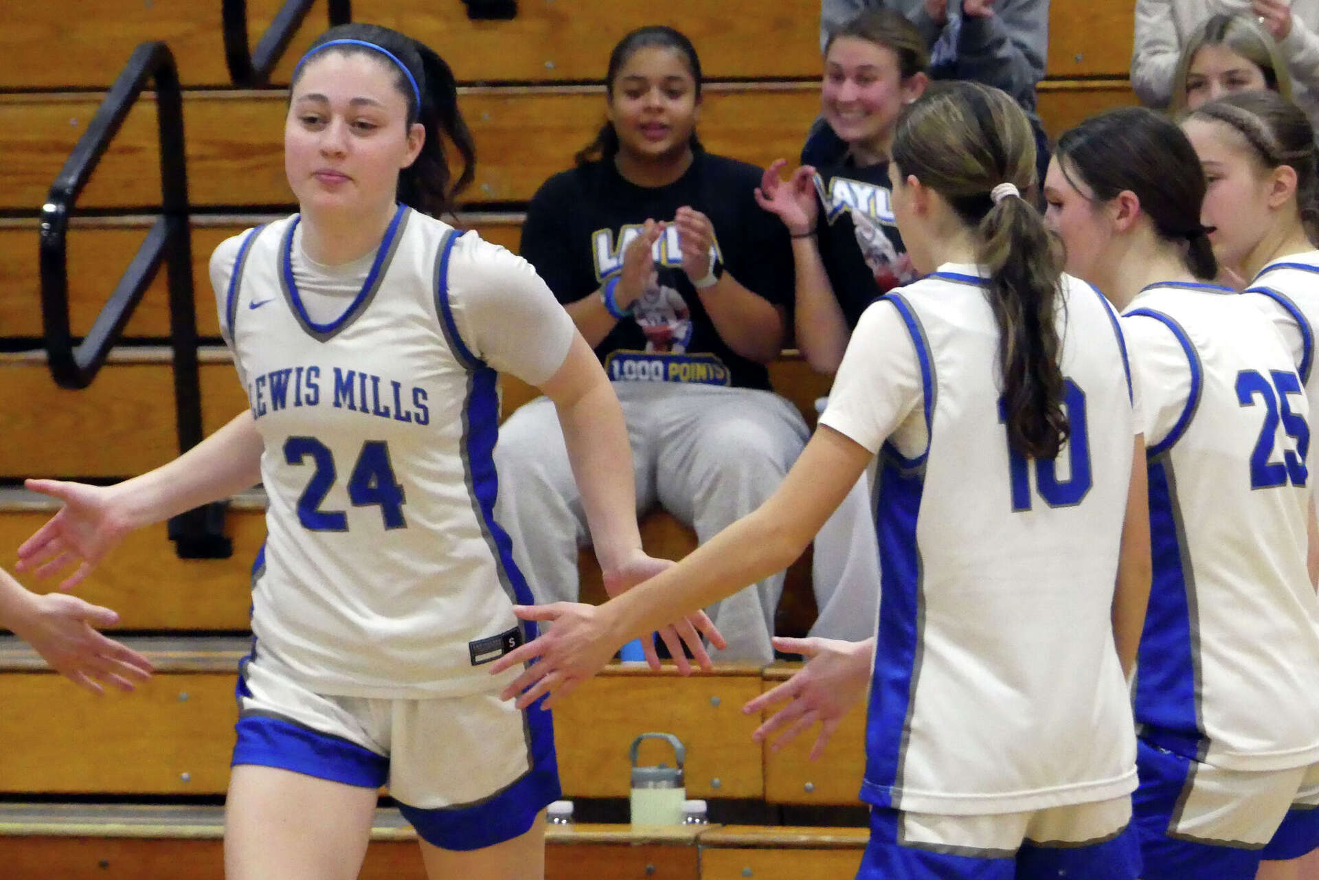 Inspired by Caitlin Clark, CT point guard makes 11 3-pointers in game