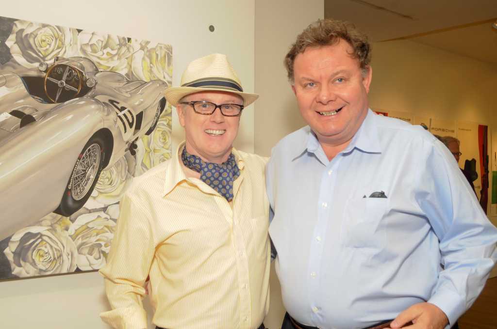 Former Darien artist maintains ties to East Coast