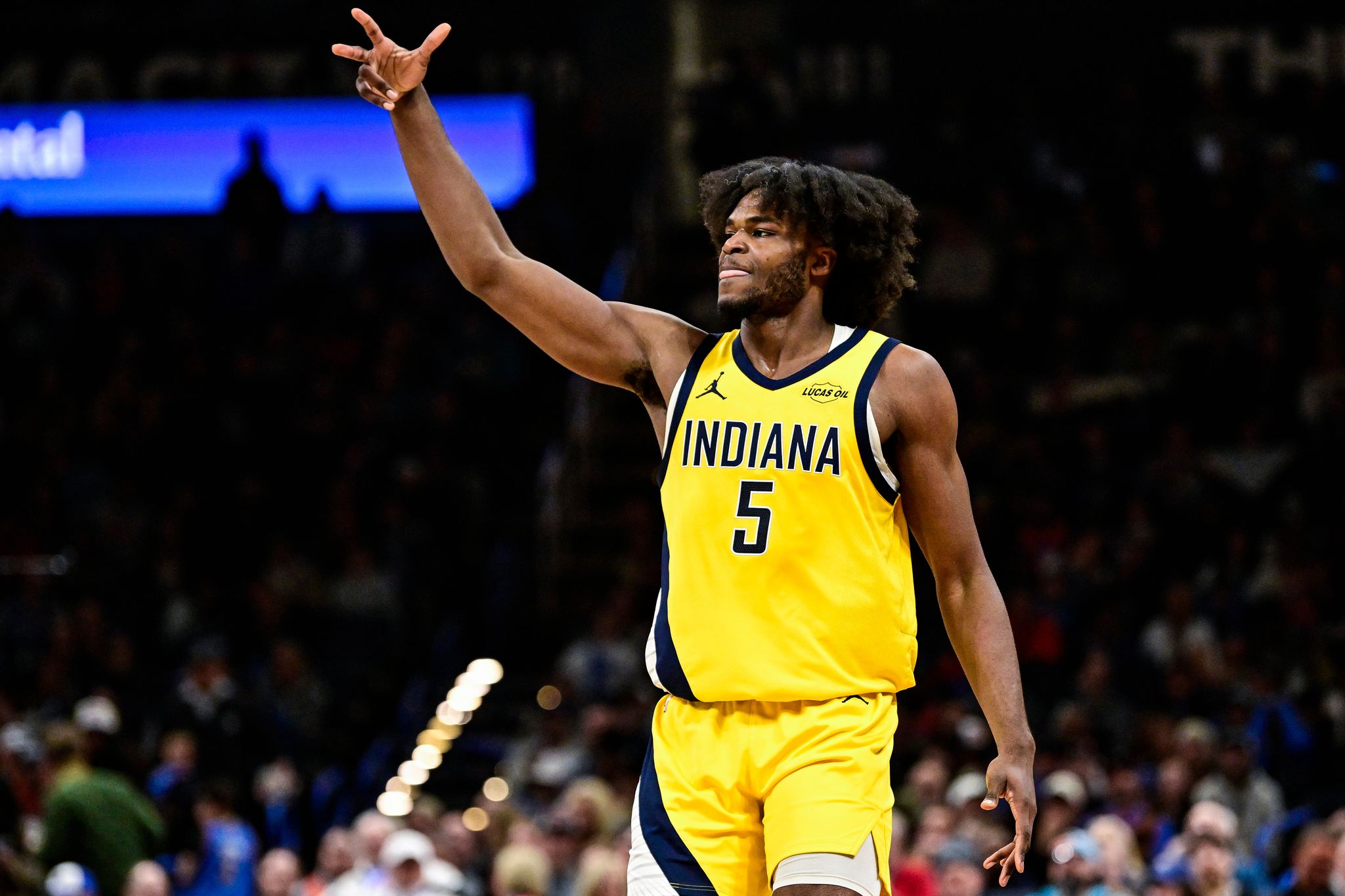 Andrew Nembhard, Jarace Walker help short-handed Pacers outlast Thunder ...