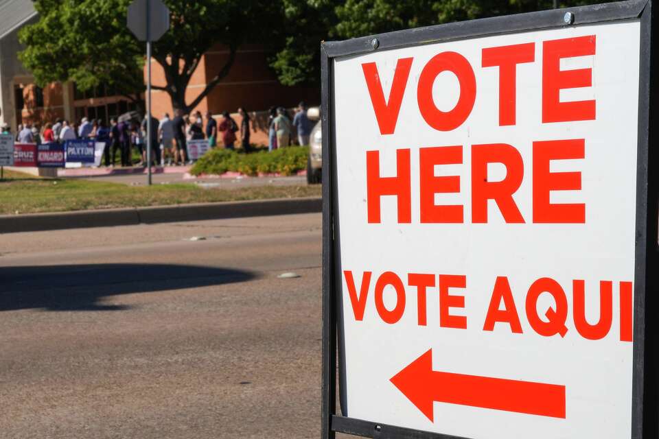 'Don't lose your voice': How to register to vote in Dallas and Collin ...
