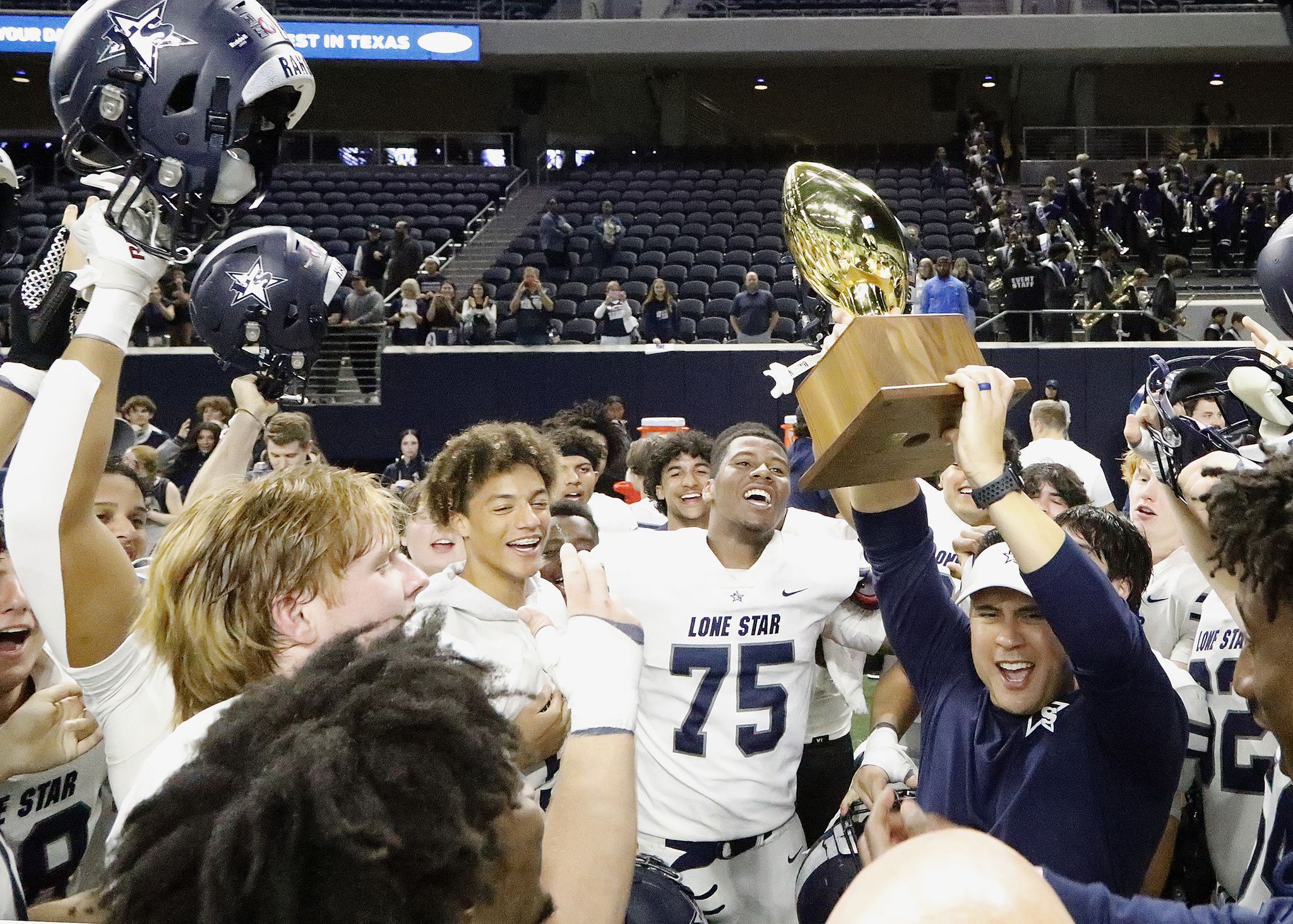 Frisco Lone Star 'sets a standard' with district title-clinching win ...