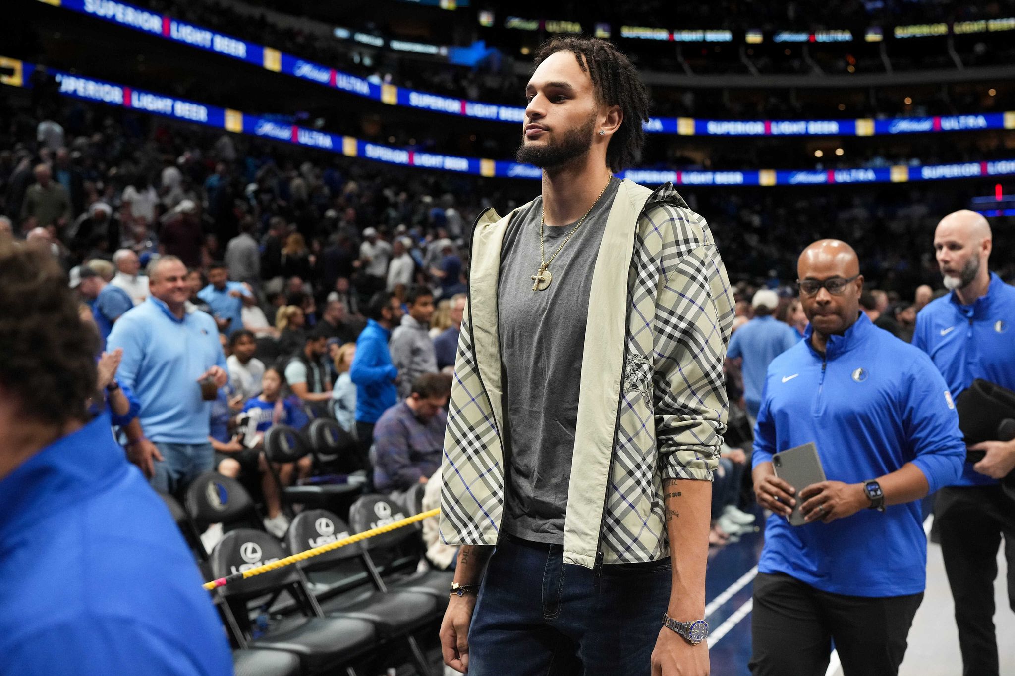 Mavericks center Dereck Lively II to undergo season-ending surgery
