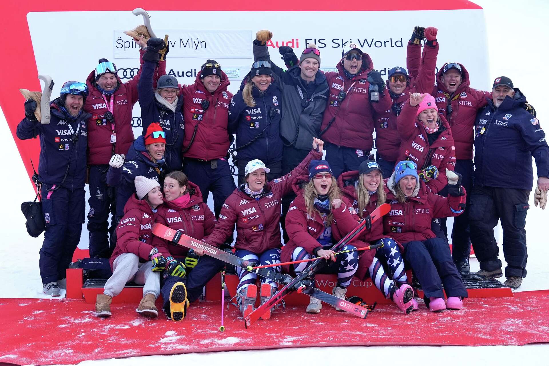 Shiffrin returns to GS podium after 2 years. Hector wins and Moltzan second