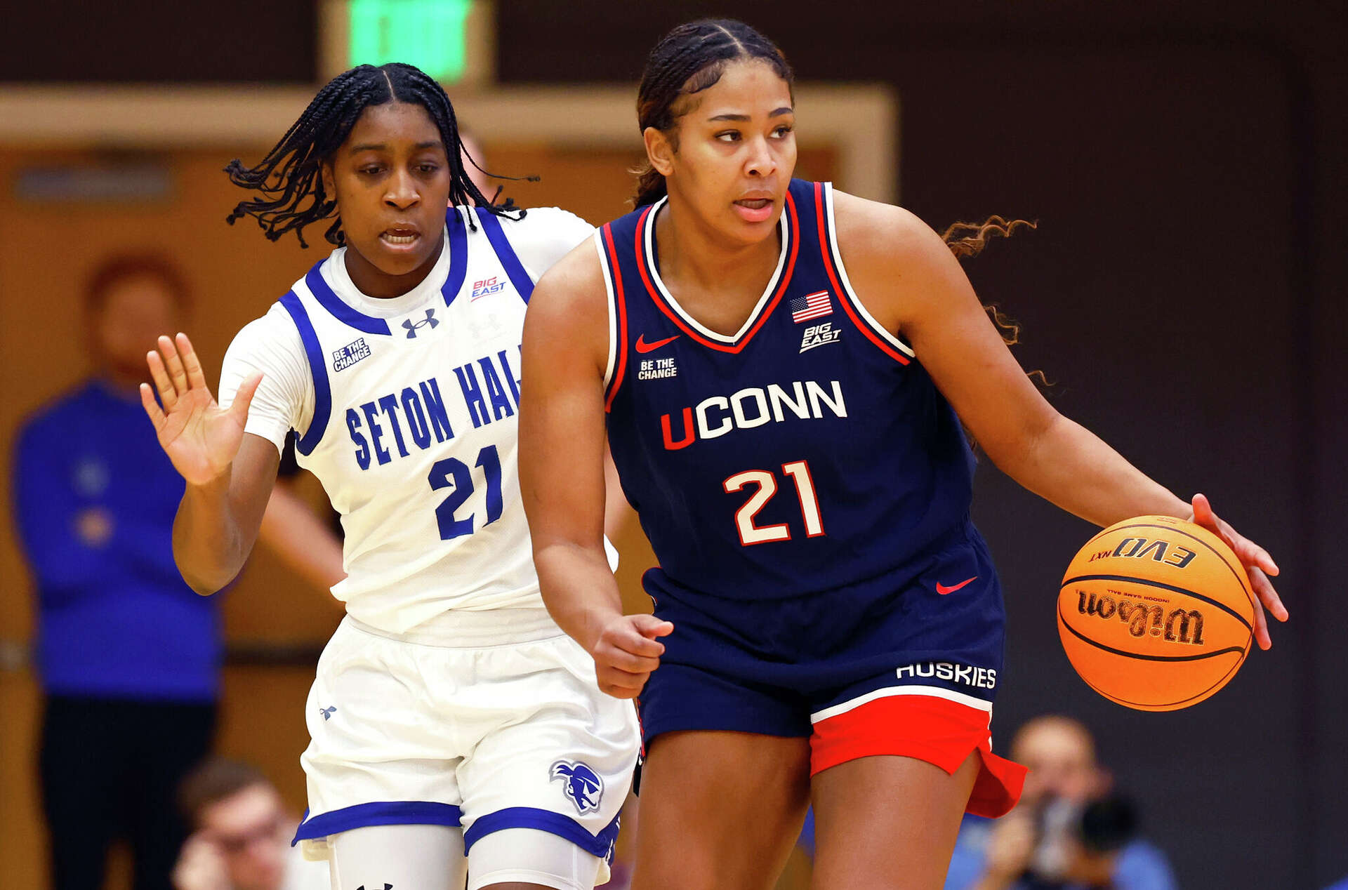 UConn women's basketball overcomes poor start, routs Seton Hall
