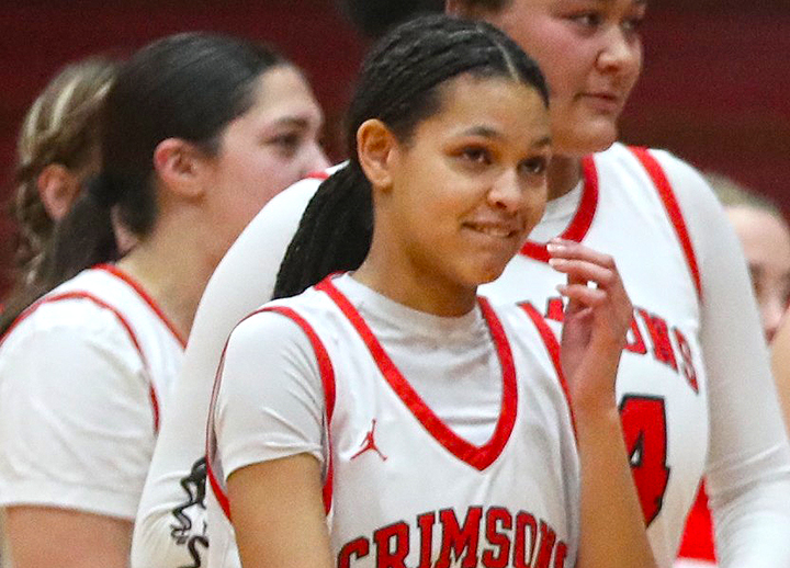 Dominique Malonga makes first dunk of the season in Unrivaled league
