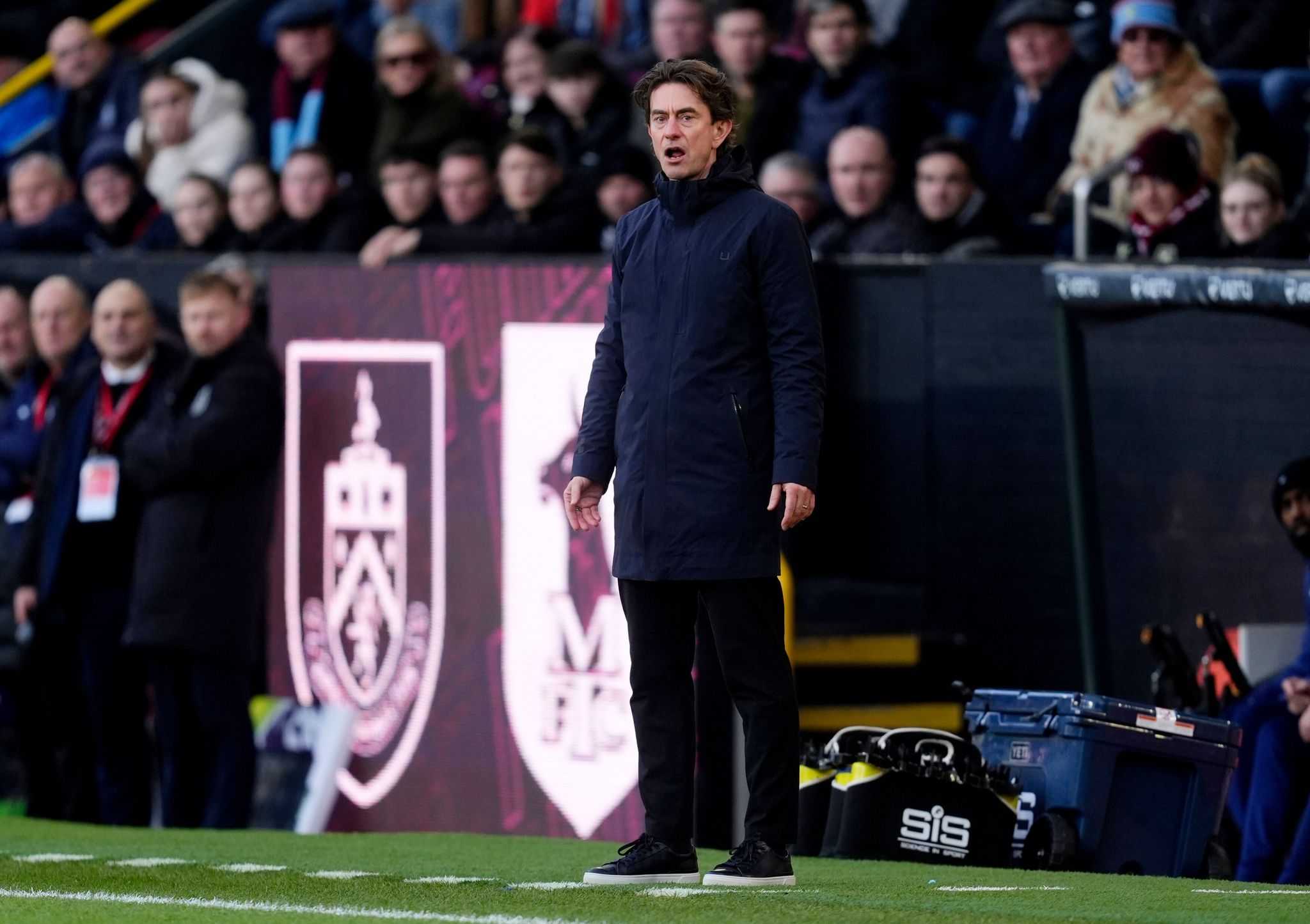 Tottenham fans repeat calls for Frank to leave after underwhelming draw ...