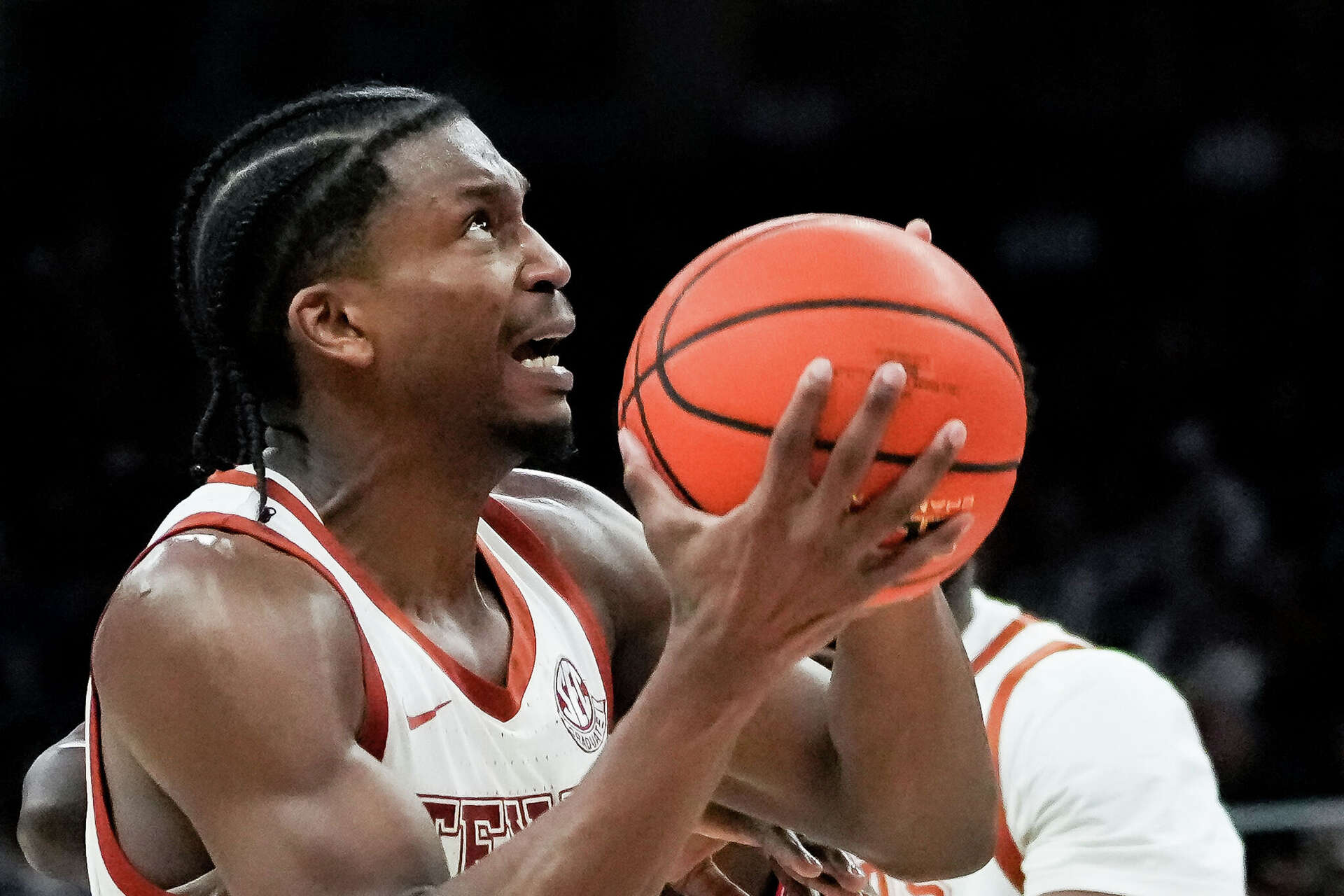 Texas basketball vs Georgia game score: Horns upset Bulldogs