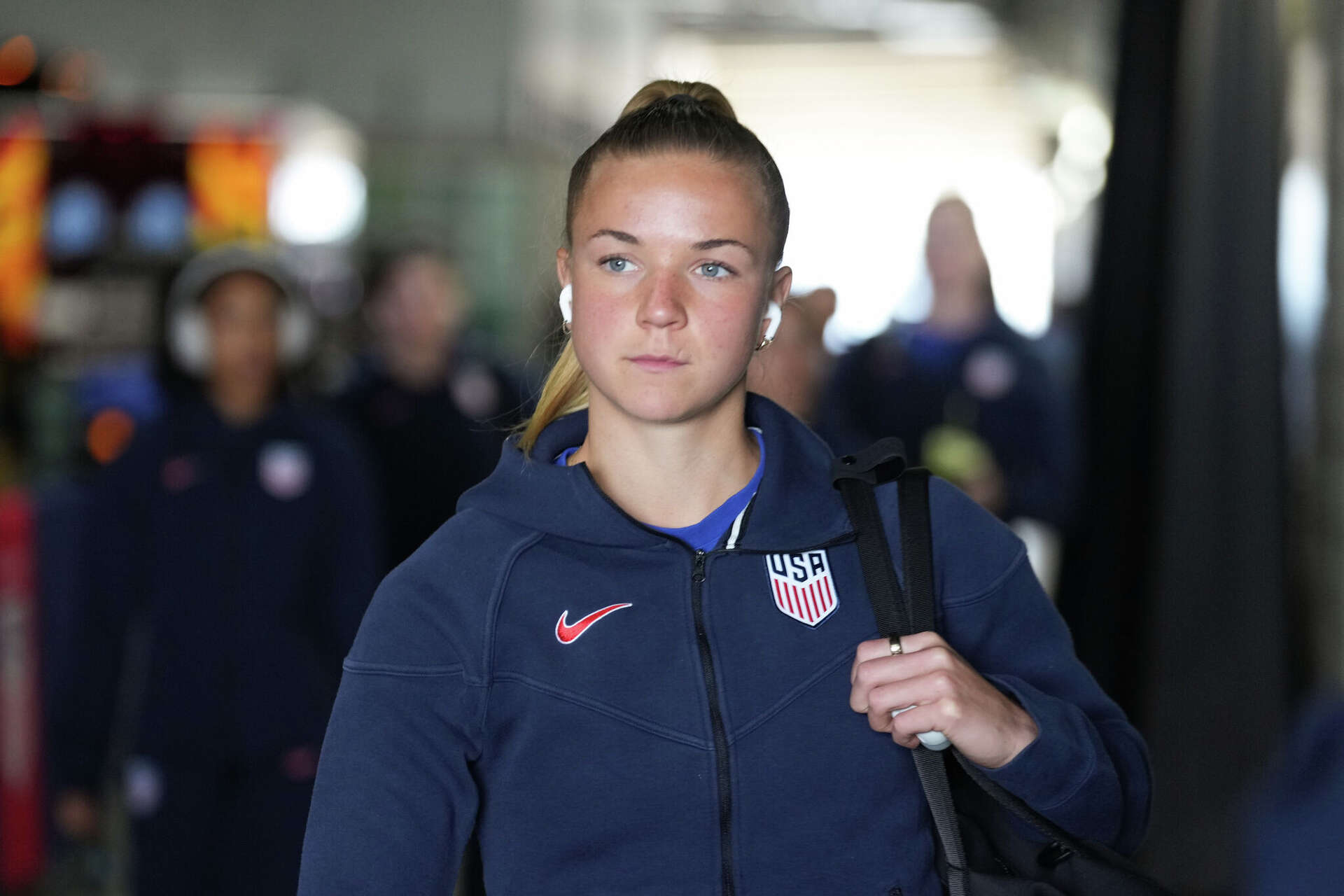 USWNT's Emma Hayes: Claire Hutton a 'future captain in the making'