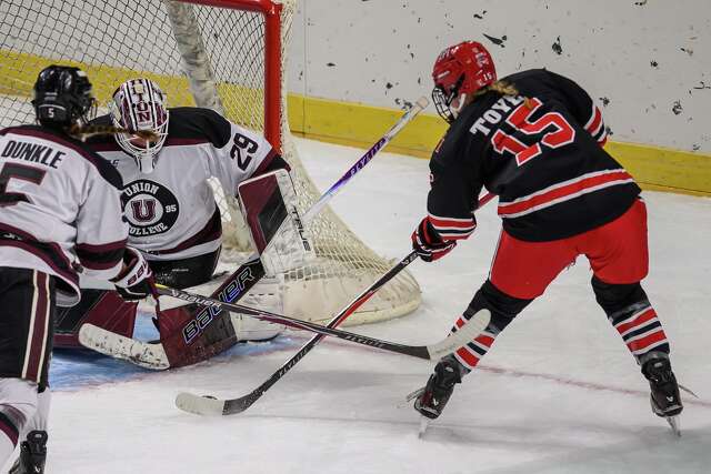 Former Union coach Sciba part of U.S. Olympic women's hockey gold