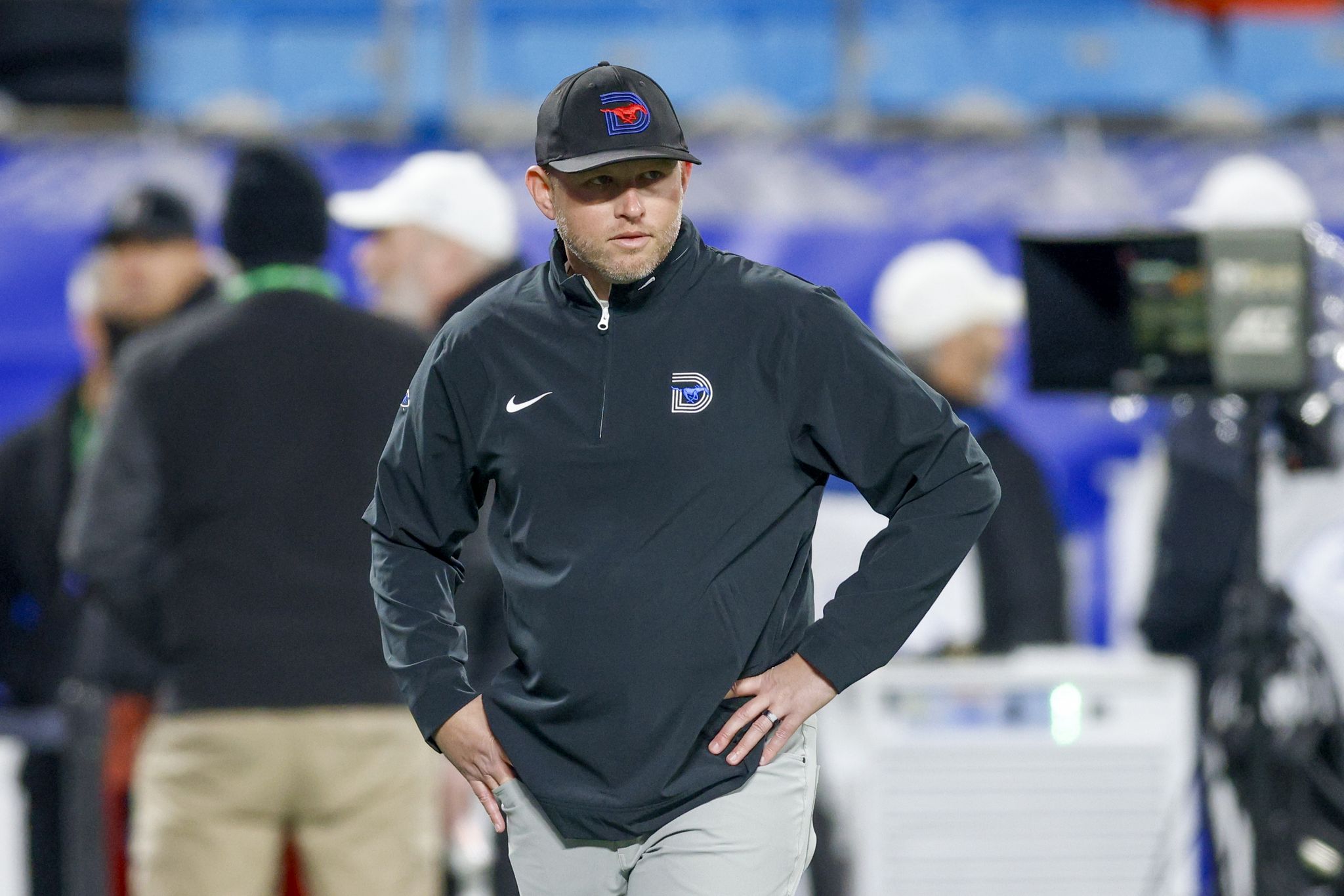 Dallas Cowboys hiring SMU's Scott Symons as inside linebackers coach