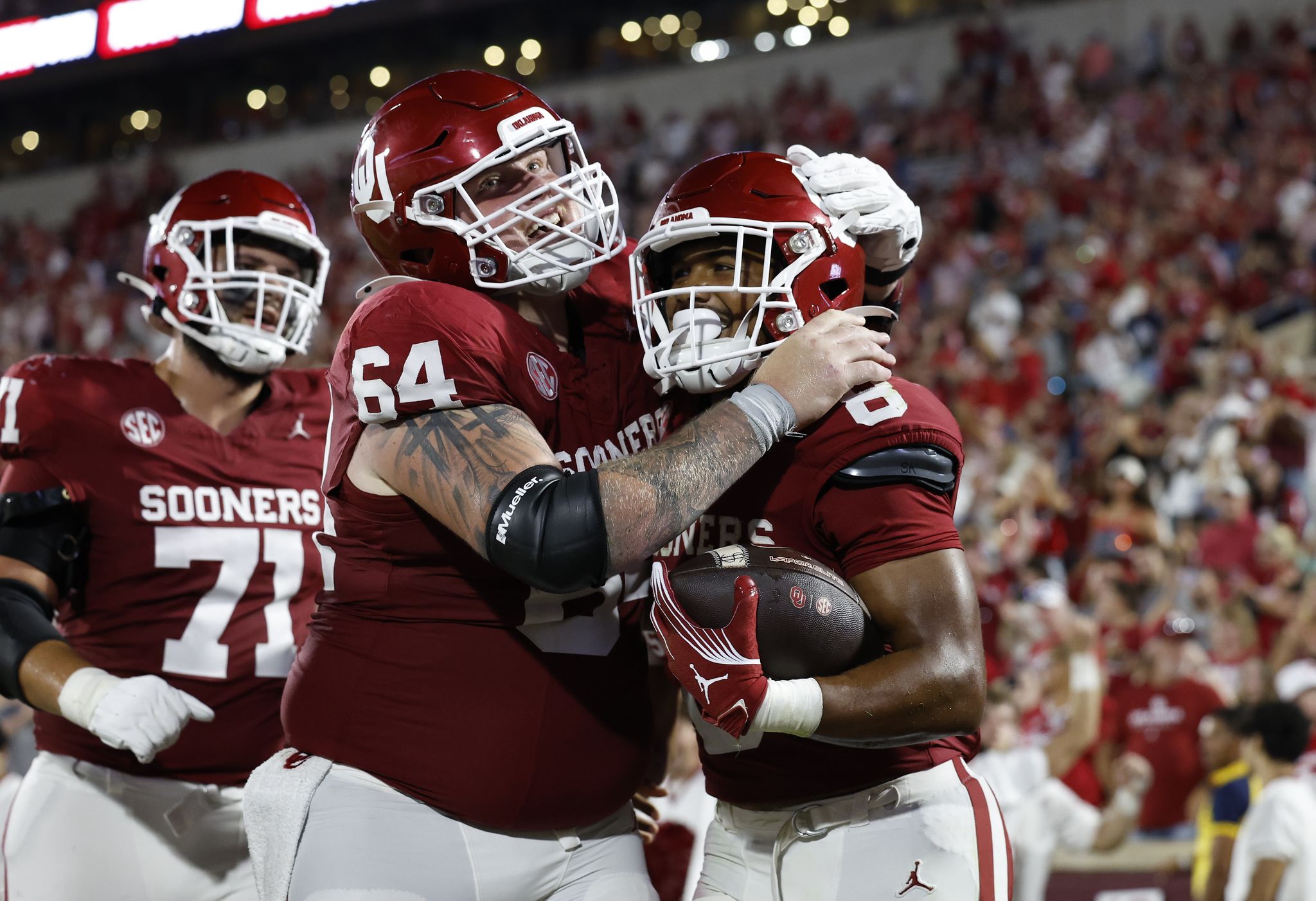 Former Oklahoma OL Joshua Bates announces transfer commitment to SMU