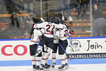 UConn wins second straight Connecticut Ice championship