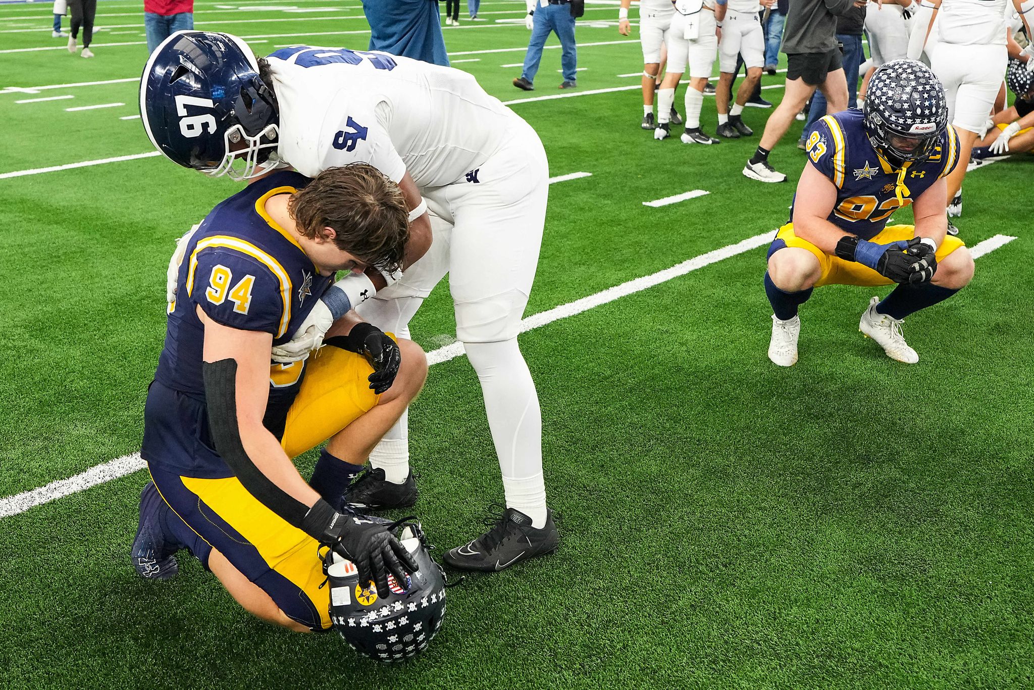 Highland Park falls to Smithson Valley in Class 5AI state title game