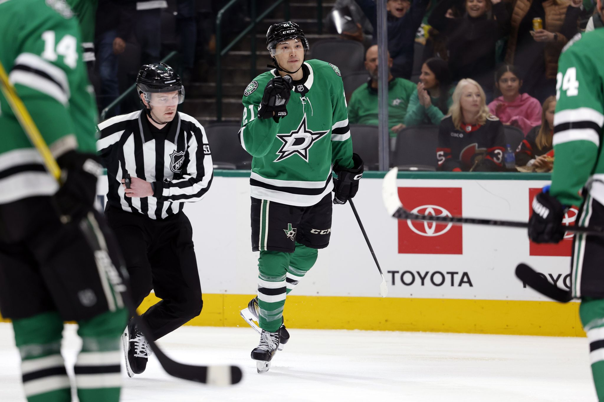 Pete DeBoer gives injury update on Stars forward Jason Robertson