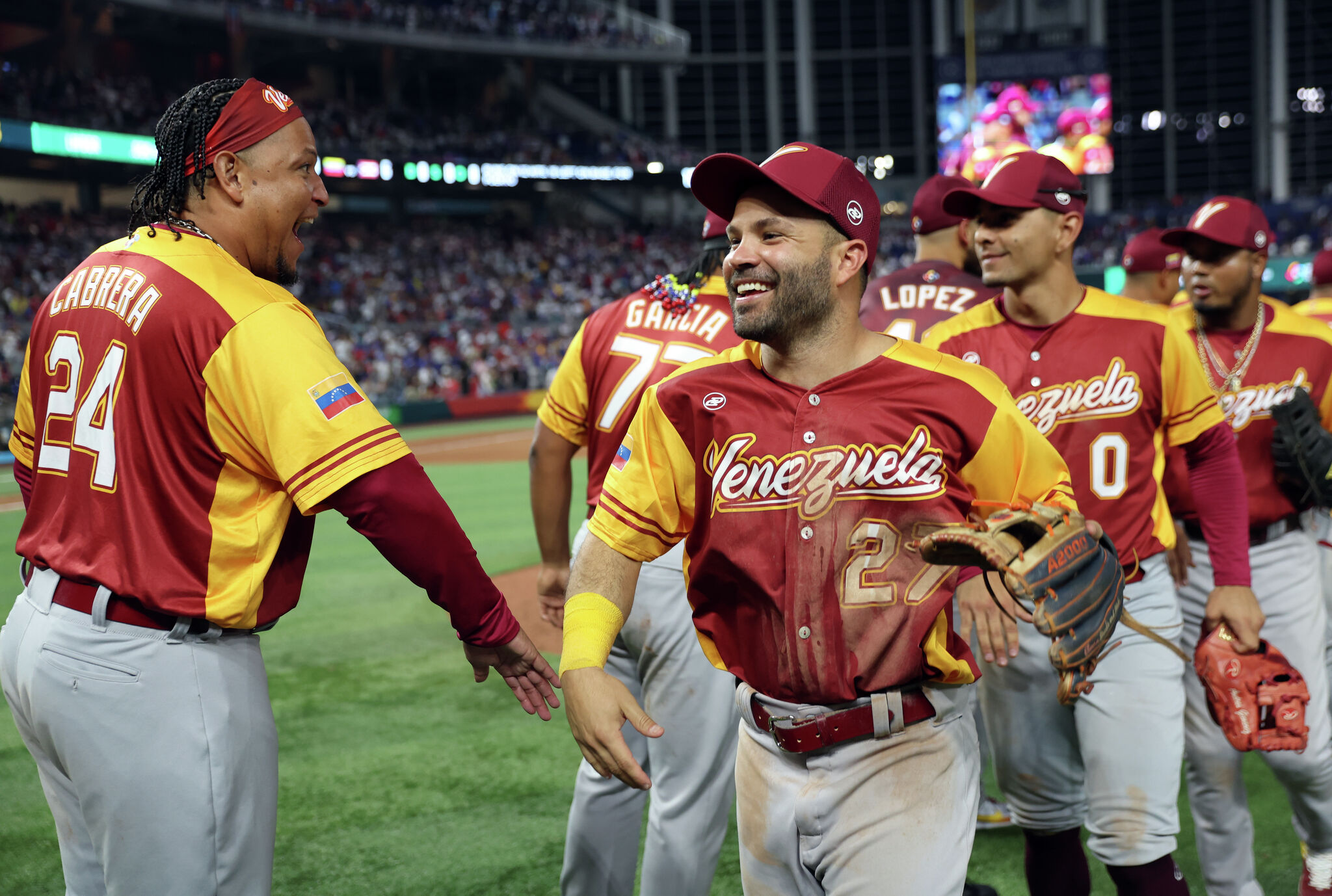 Jose Altuve says he wants to play for Venezuela in WBC