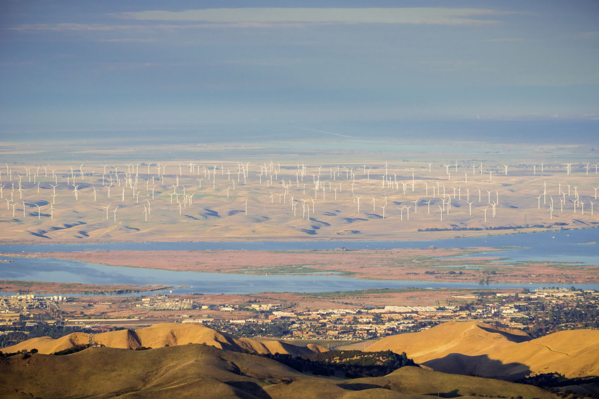 Bay Area man staged wife's killing to look like suicide, officials say