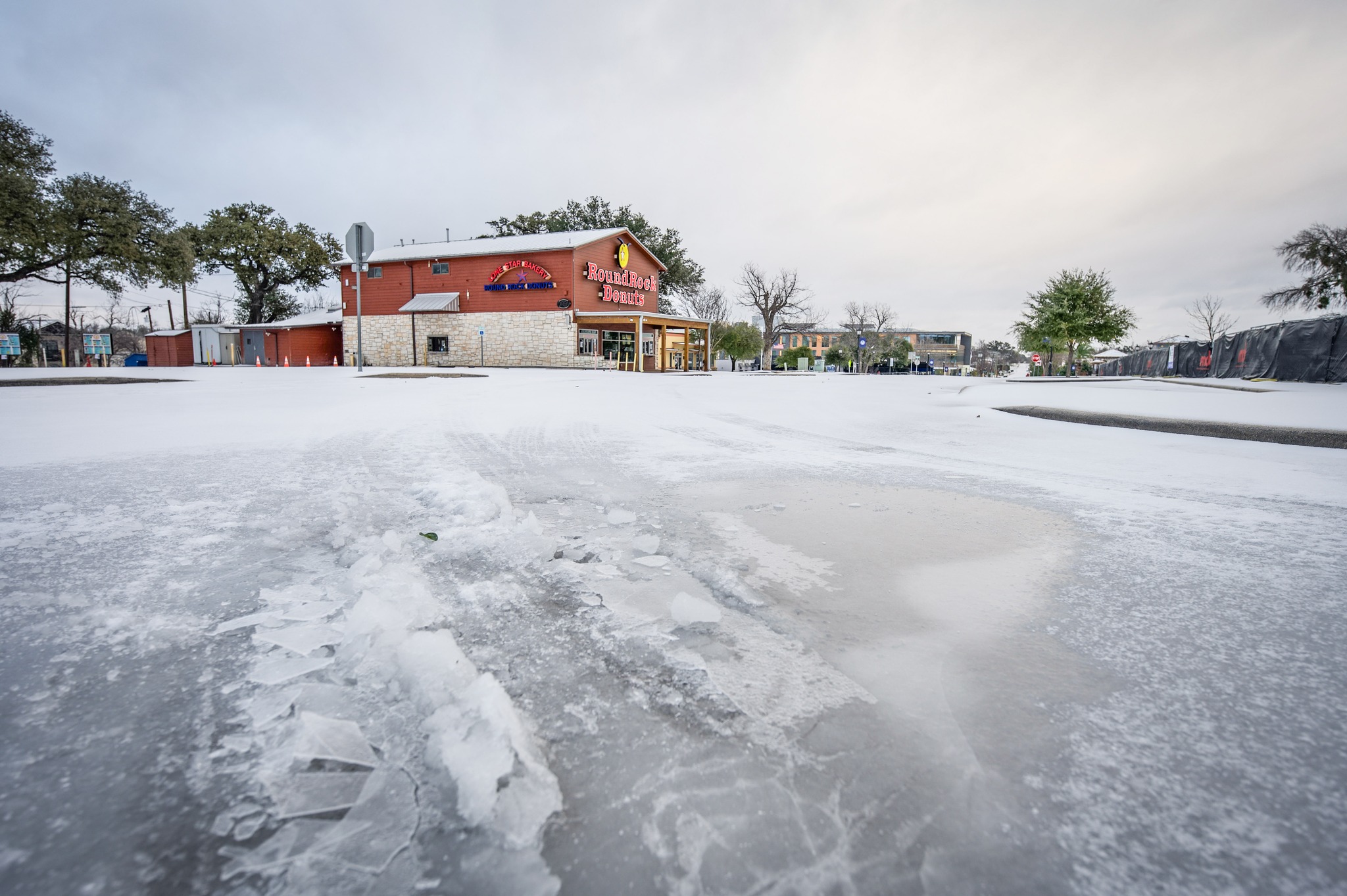 What's closed in Austin during the Texas winter storm?