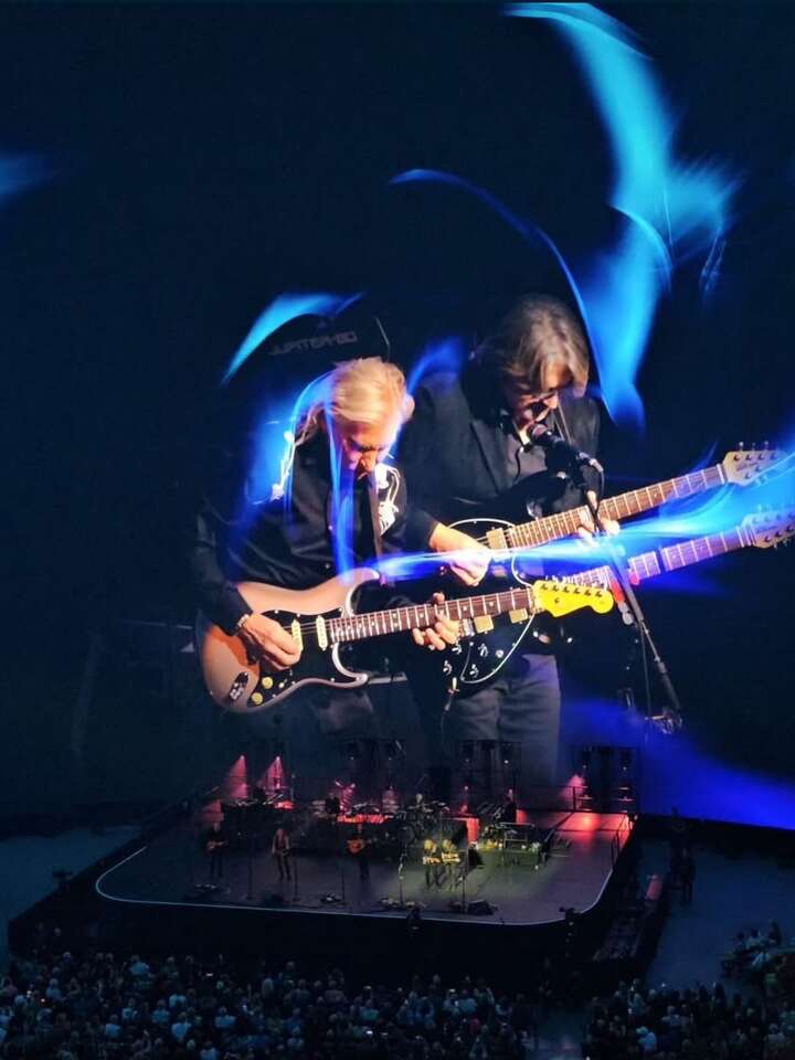 Dallas' Christopher Holt joins the Eagles as touring guitarist