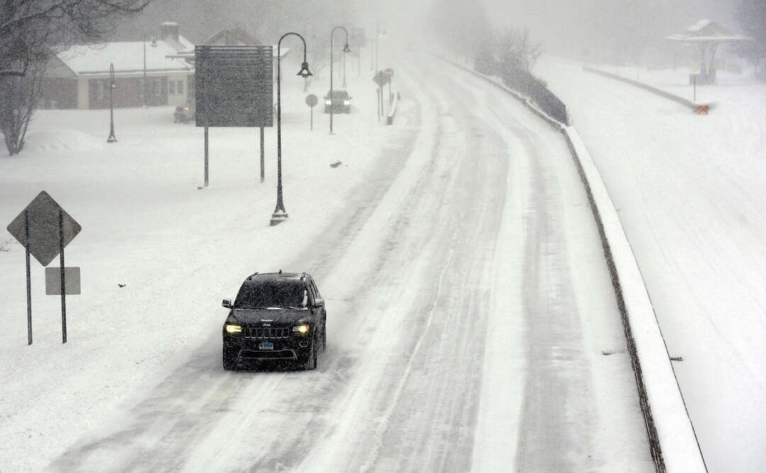 Tracker: How much snow fell in Connecticut by Monday afternoon?