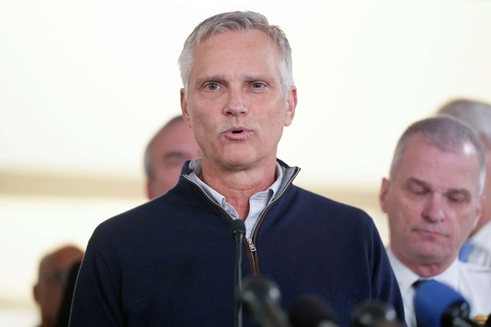 American Airlines CEO speaks on plane-Black Hawk collision