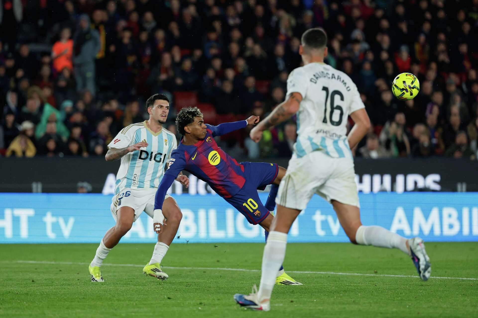Yamal's acrobatic goal helps Barcelona beat Oviedo and regain Spanish ...