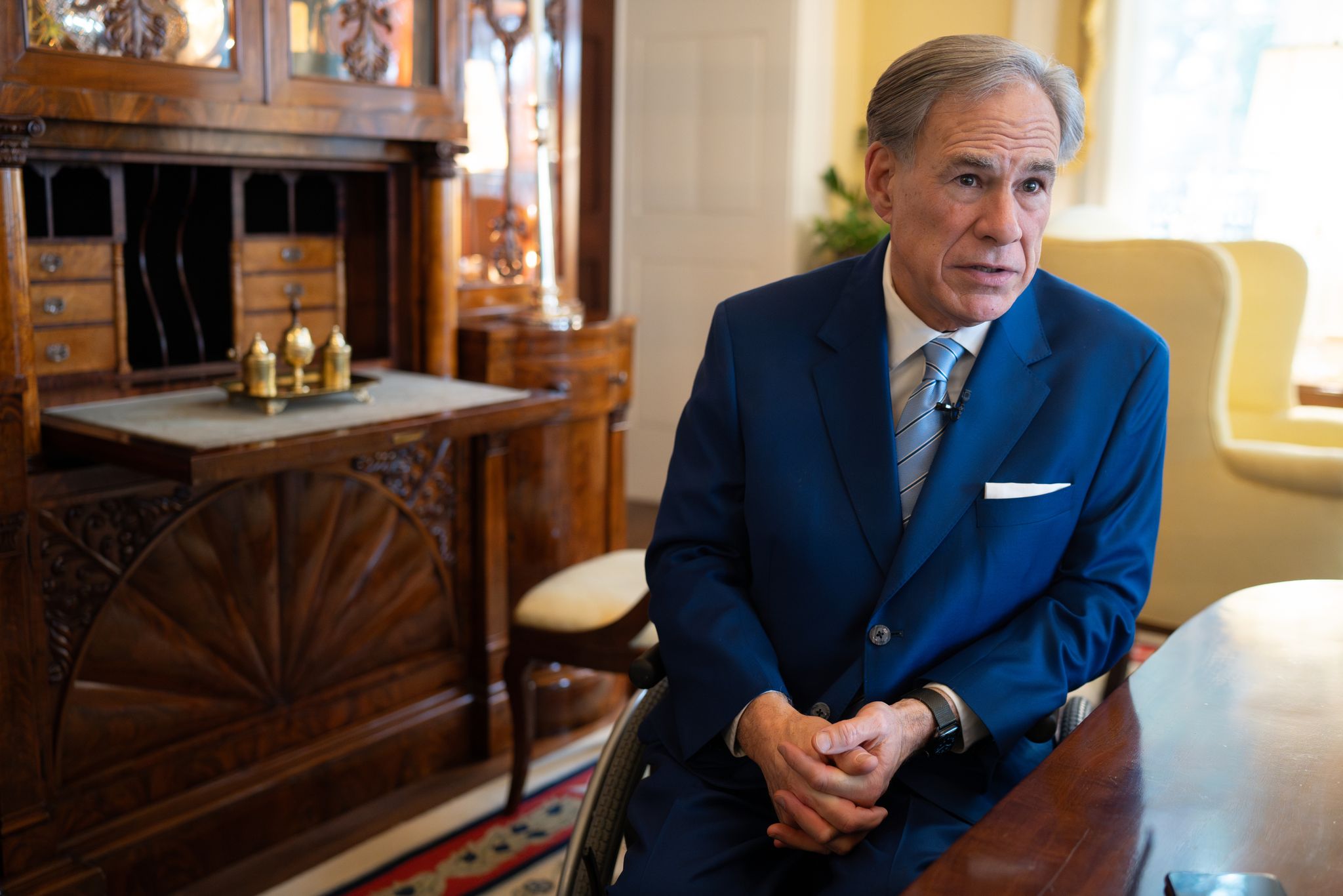 Greg Abbott urges caution but says power grid is ready for cold