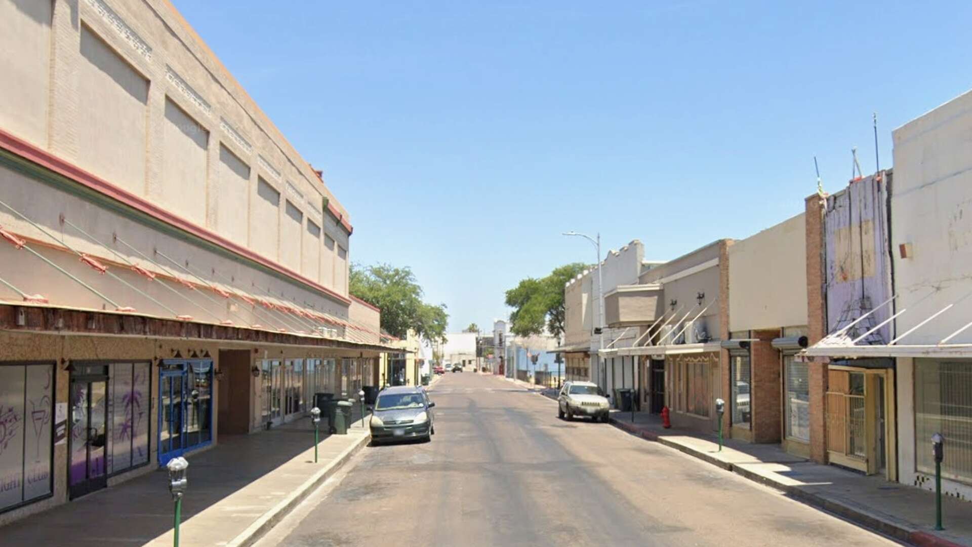 Man dies after emergency call at downtown Laredo bar
