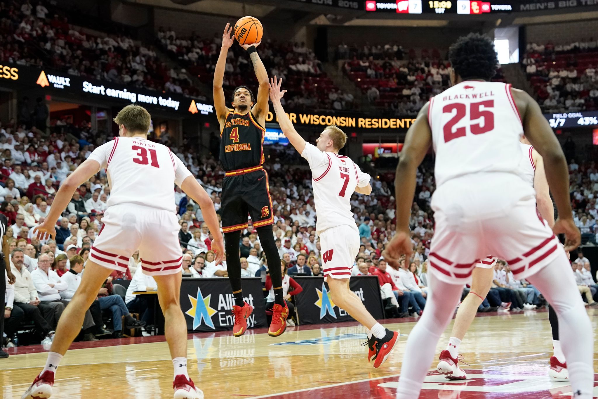 Chad Baker-Mazara hits 5 3s, scores 29; USC beats Wisconsin 73-71