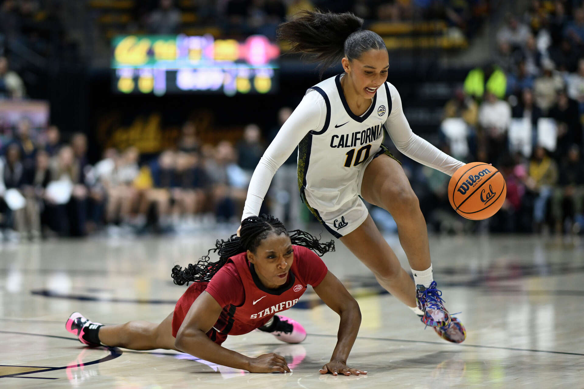 Lulu Twidale leads Cal women to overtime victory over Stanford