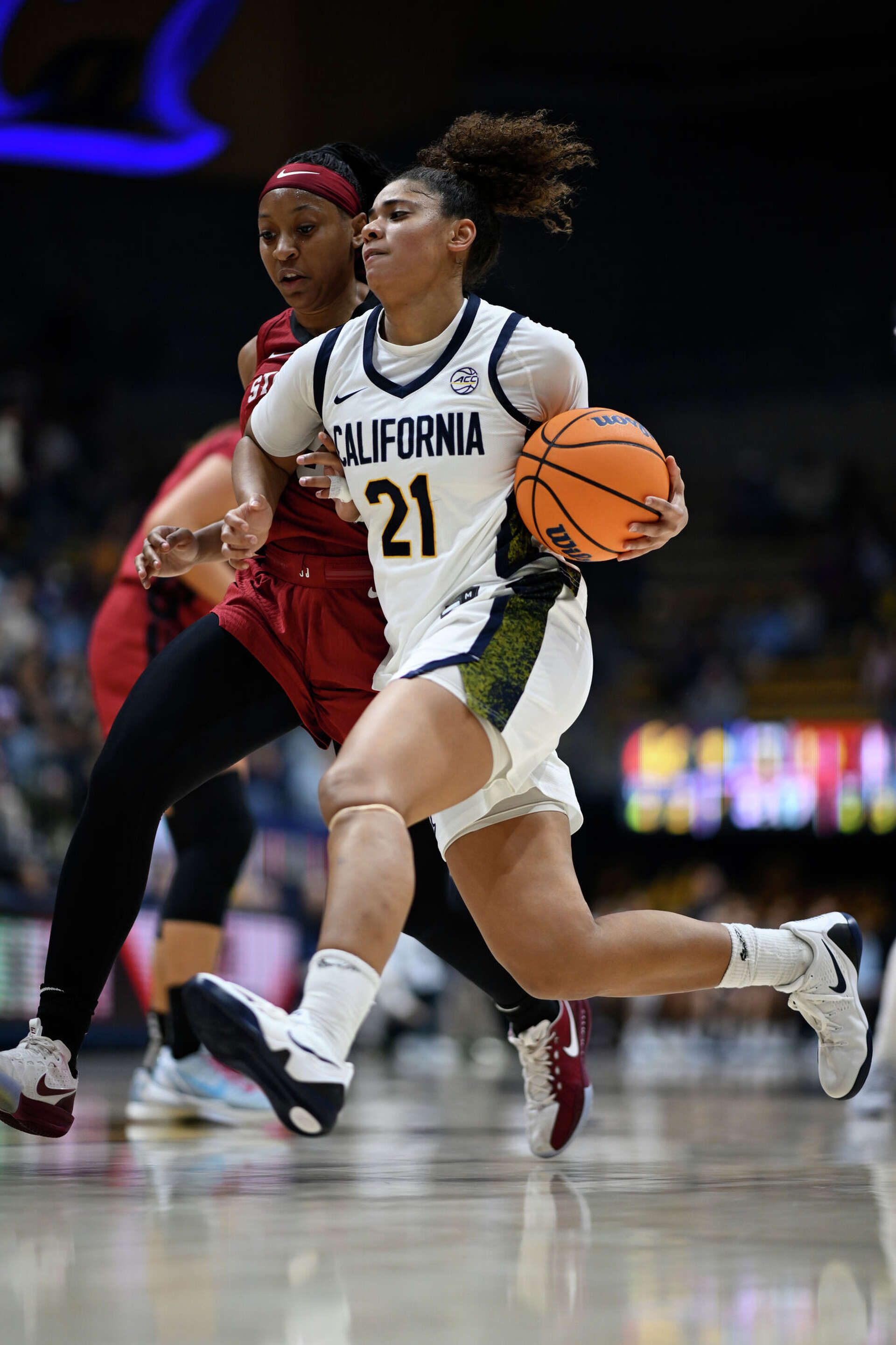 Lulu Twidale leads Cal women to overtime victory over Stanford