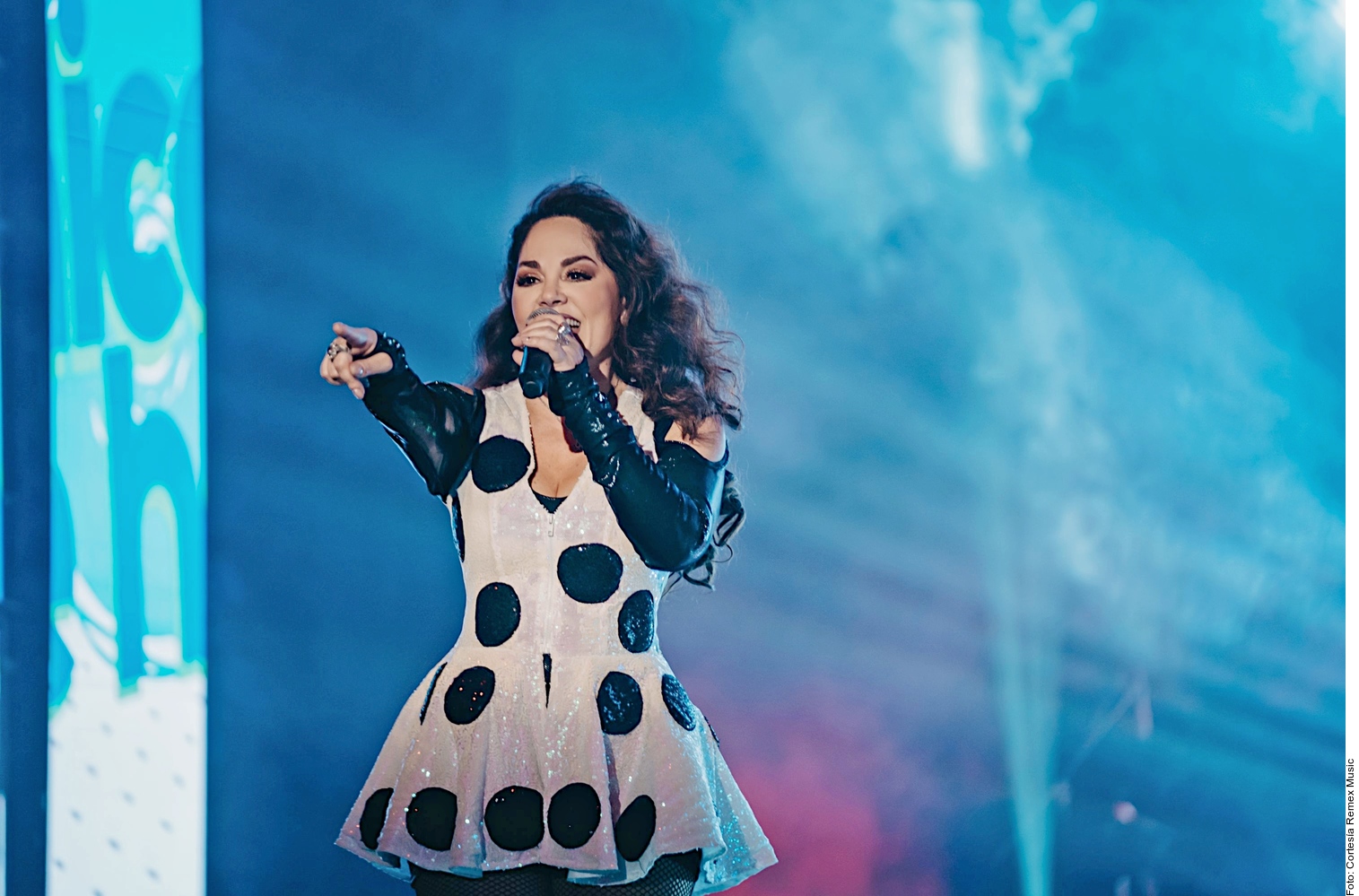 Tatiana estrena el álbum Retro Pop donde revive sus primeros éxitos