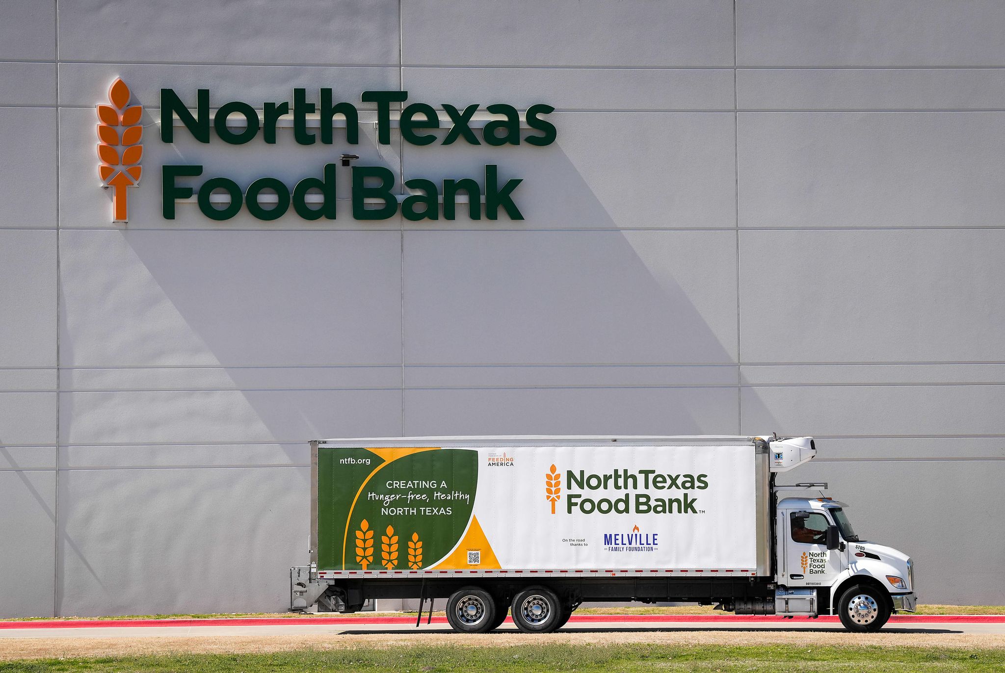 North Texas food banks: Here's where to go amid government shutdown