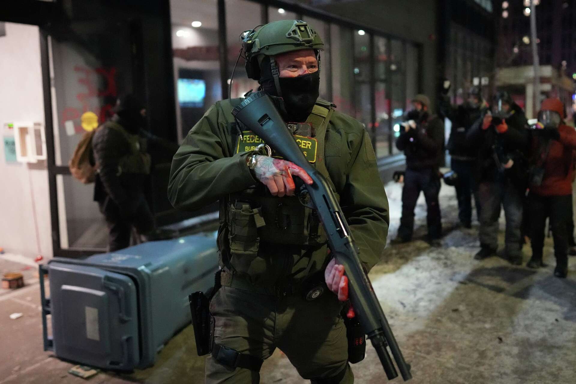 The Latest: Border Patrol commander and some agents expected to leave ...
