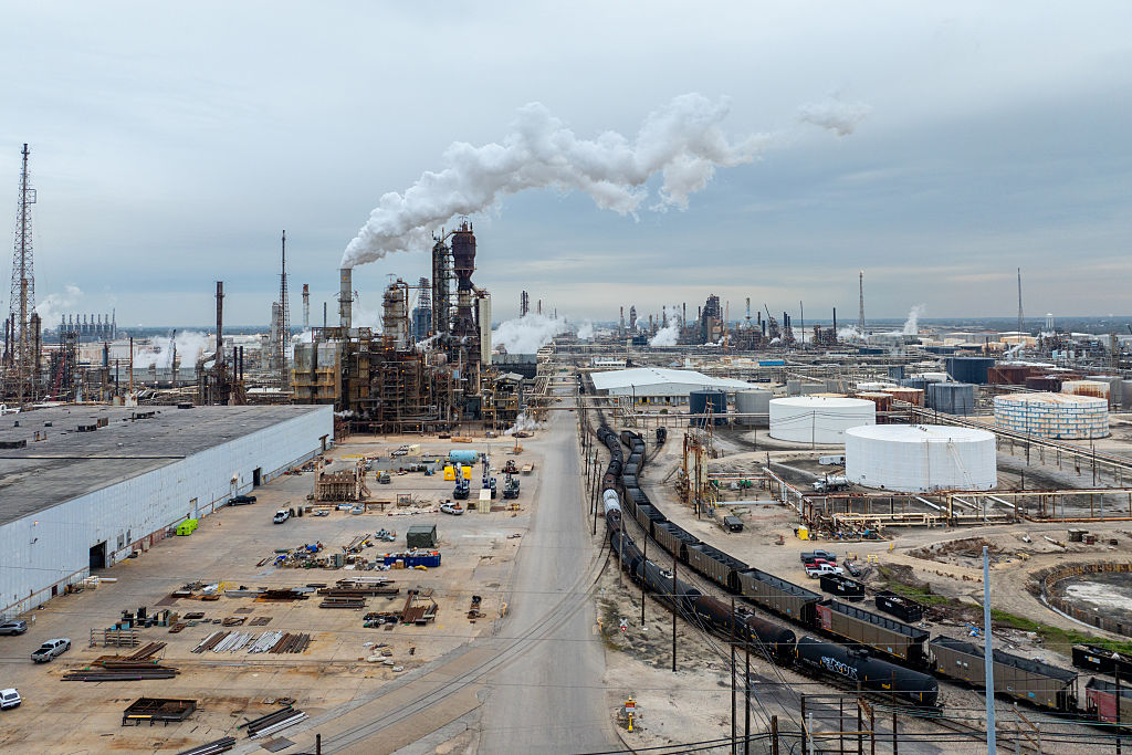 Texas deep freeze shuts refineries, cuts oil and gas production