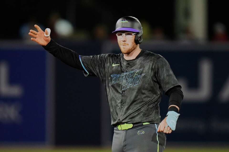 Who is Danny Jansen? 5 things to know about Rangers' new catcher