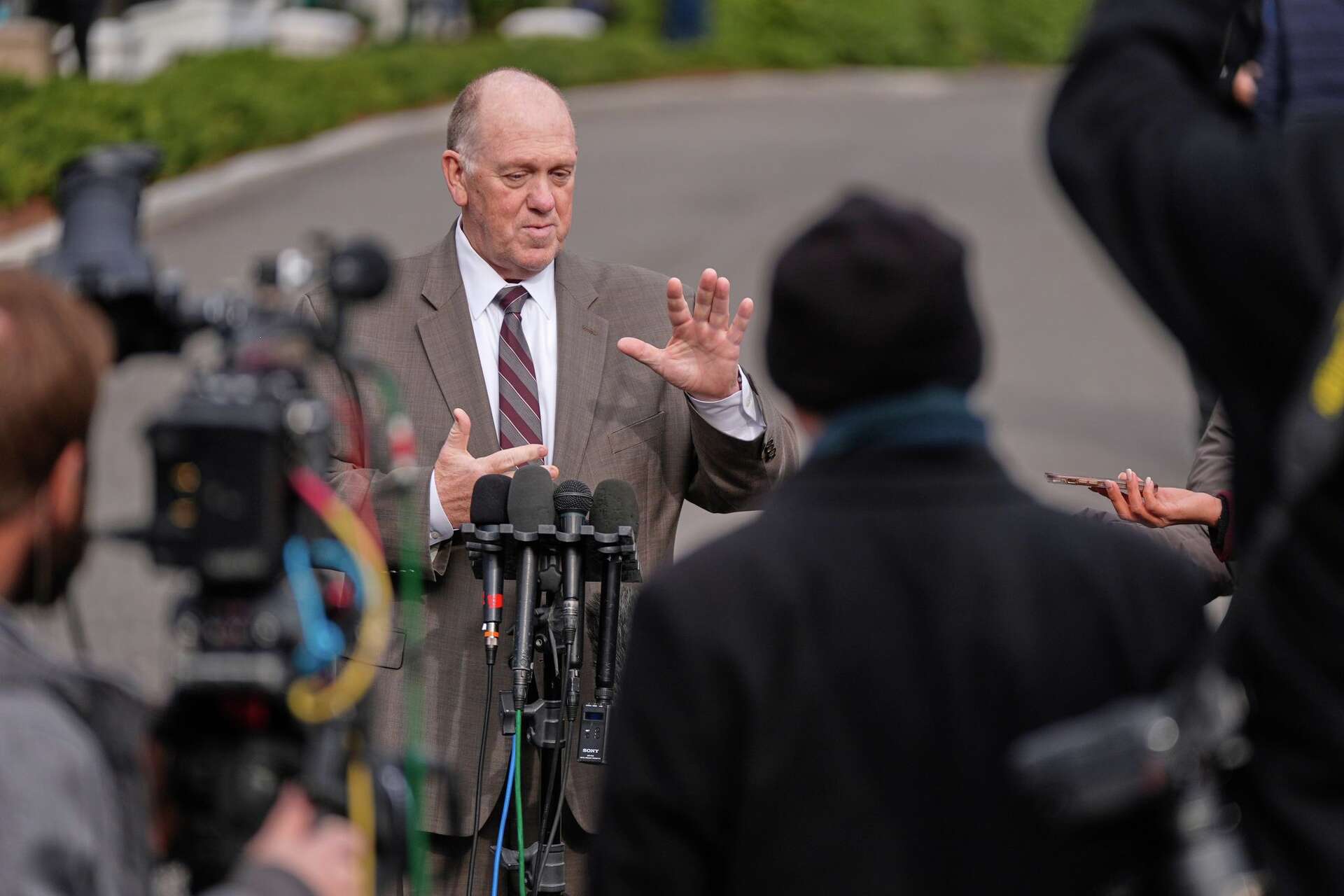 What to know about Tom Homan, Trump's border czar, as he heads to ...