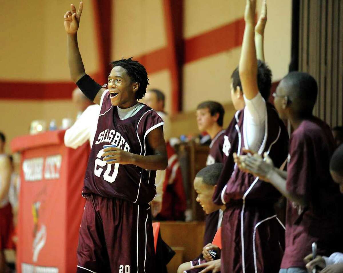 Southeast Texas athletes must see a barber to make the cut