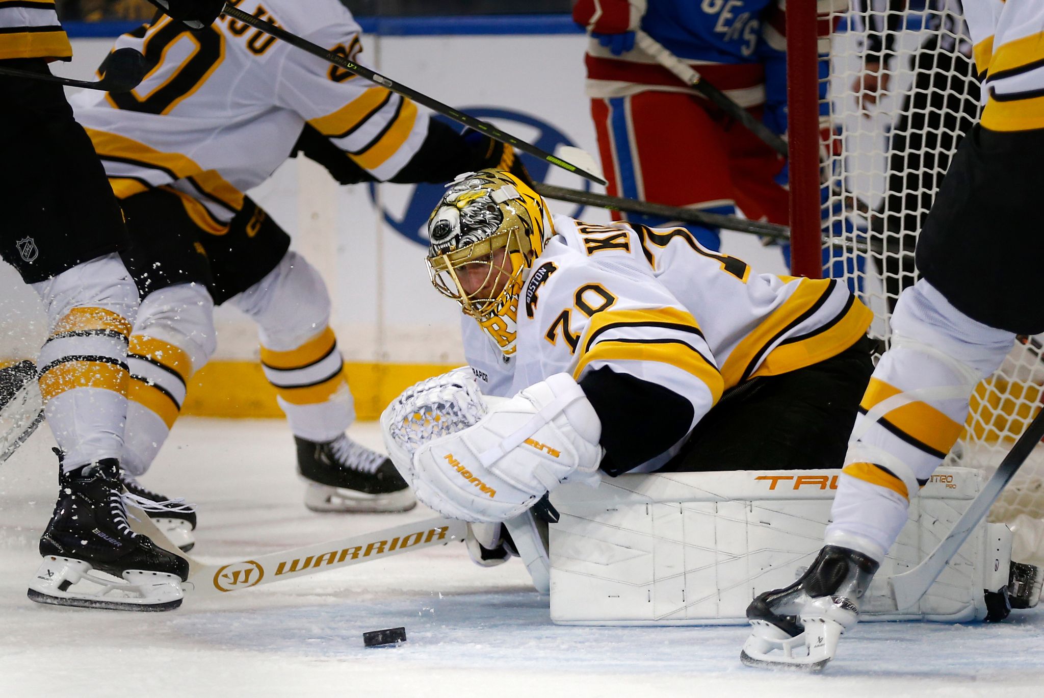 Matthew Robertson scores in OT to lift the Rangers over the Bruins 4-3