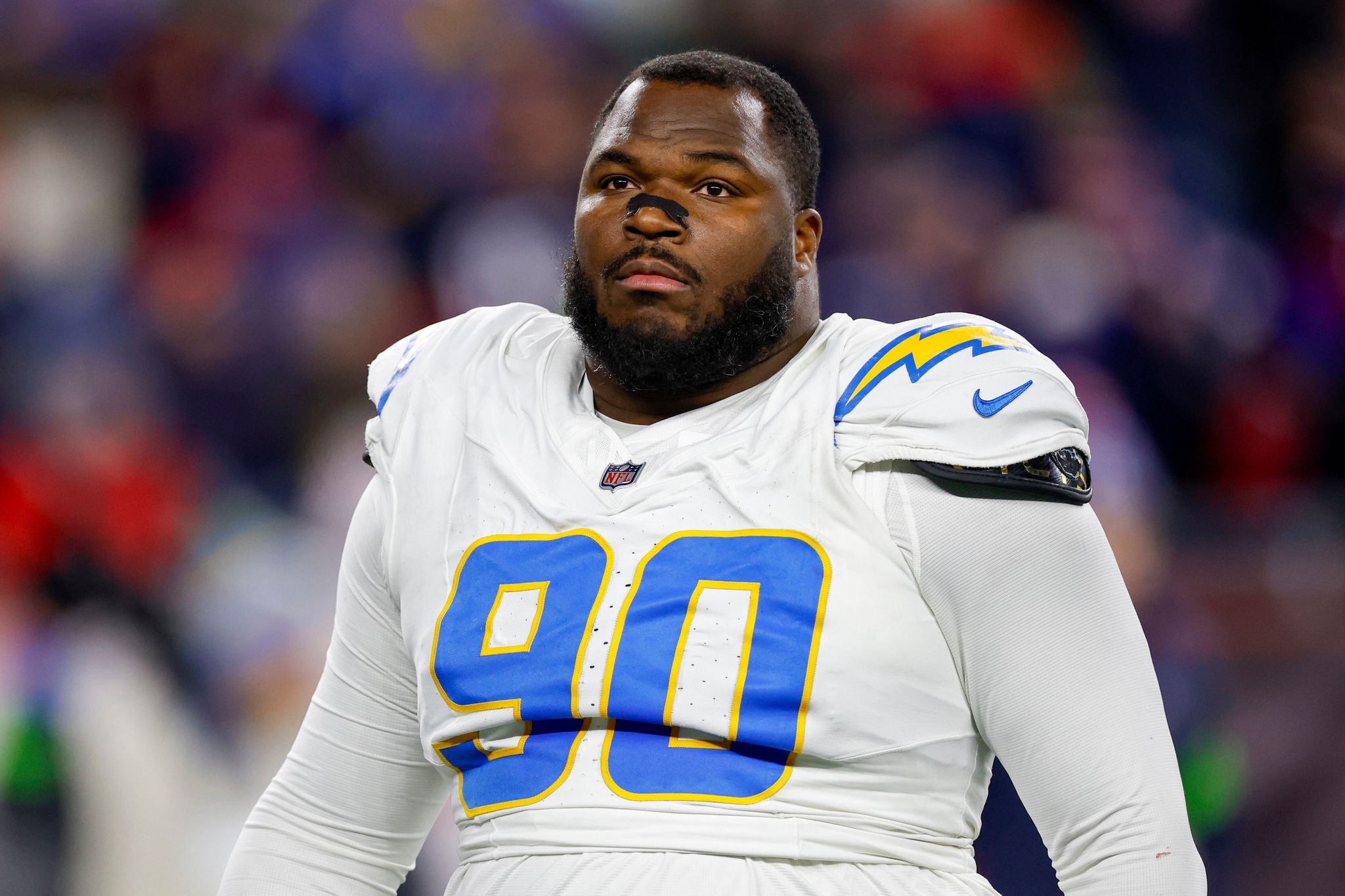 Los Angeles Chargers sign DL Teair Tart to 3-year contract extension