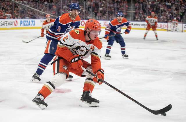 Ekholm scores hat trick as Oilers hold off Ducks for 7-4 victory