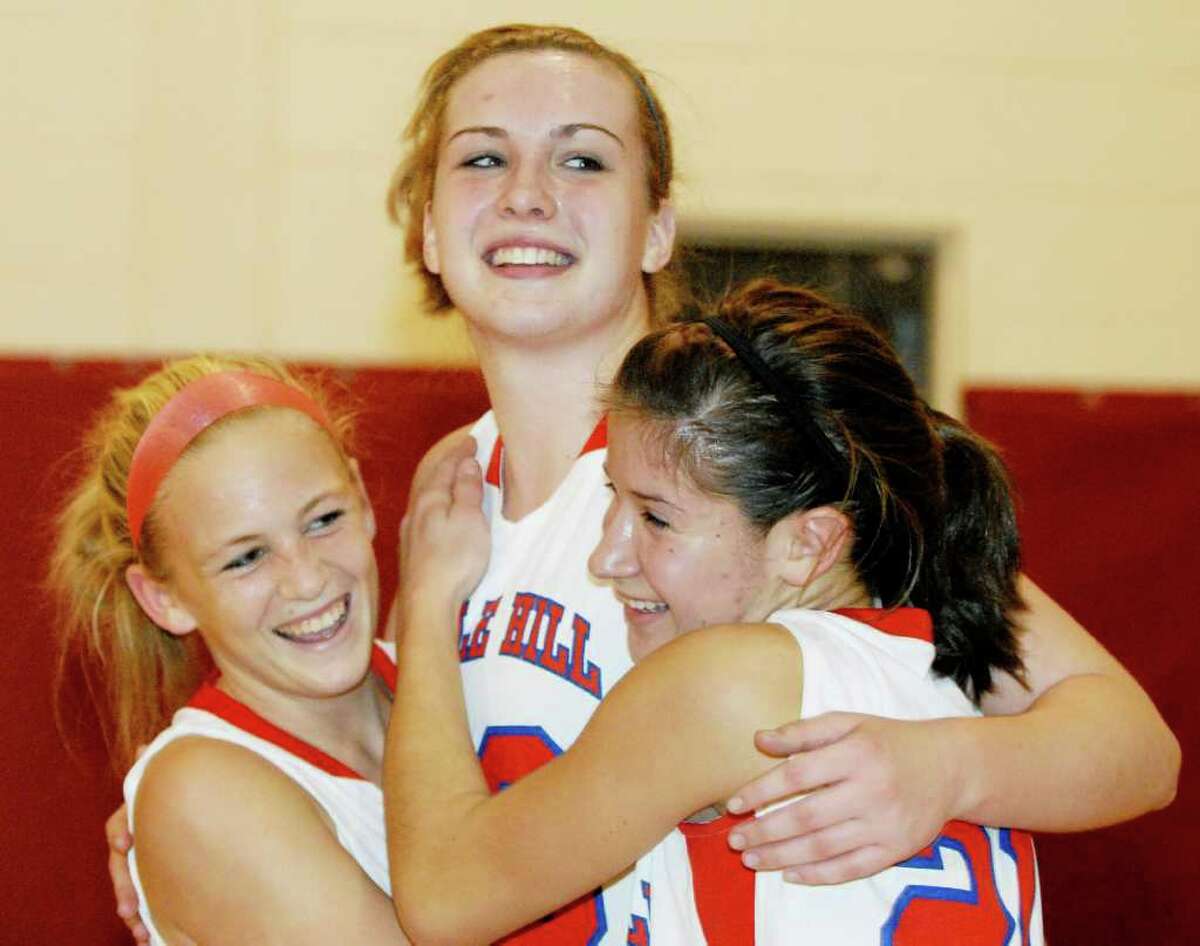 Roth hits milestone for Maple Hill