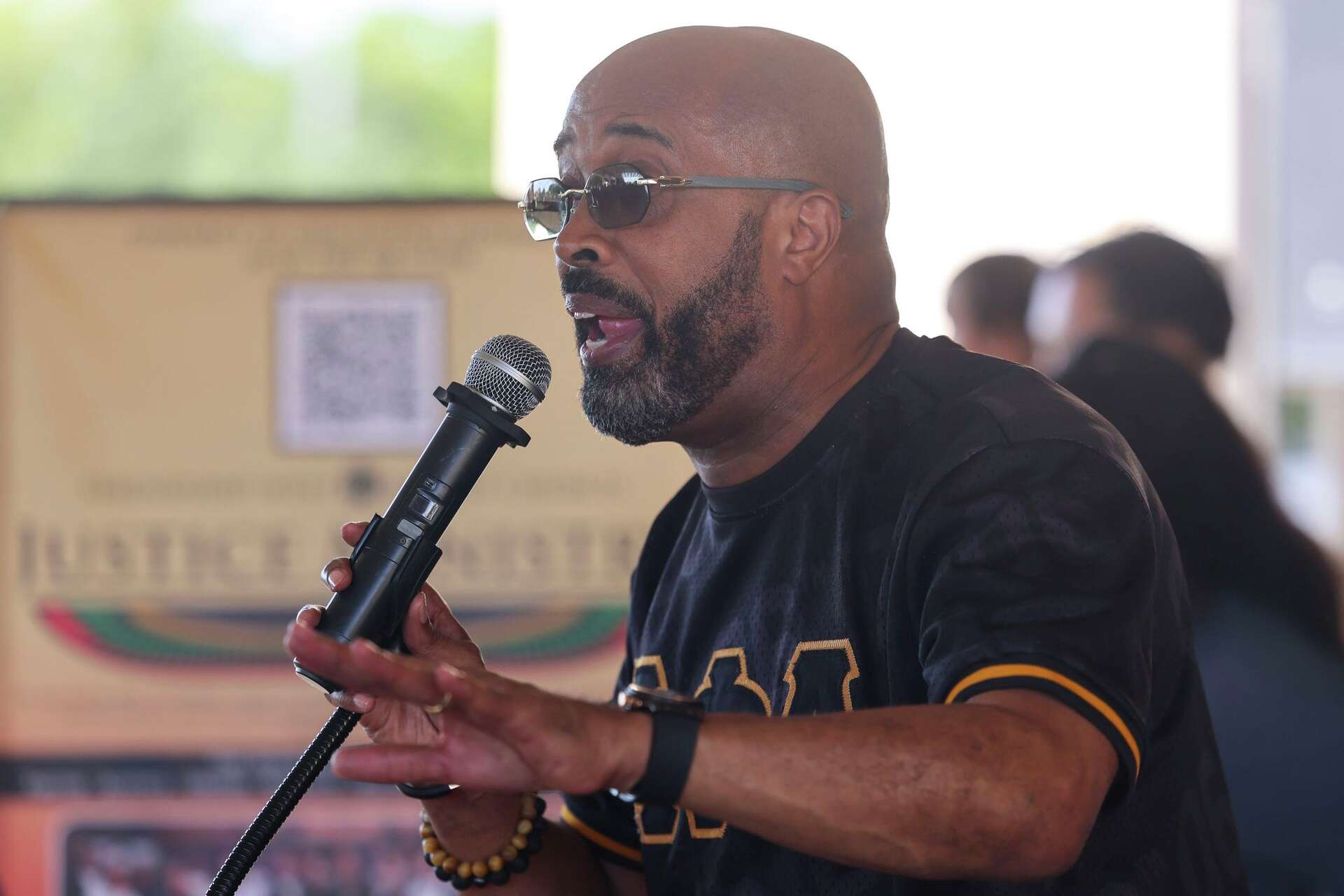 Here's 5 things to know about Dallas' Rev. Frederick Haynes