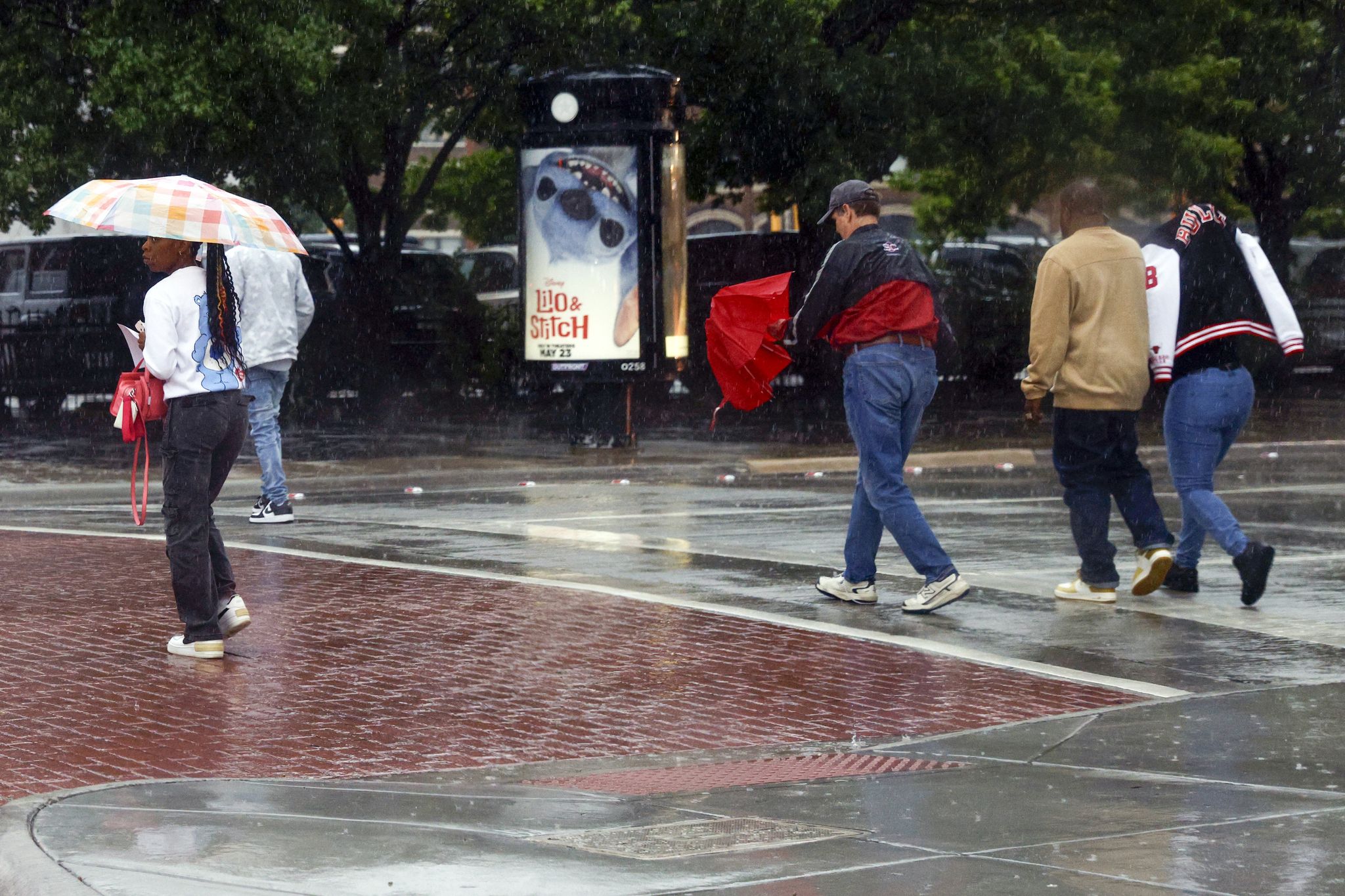 High winds wreaking havoc in West Texas headed to Dallas-Fort Worth