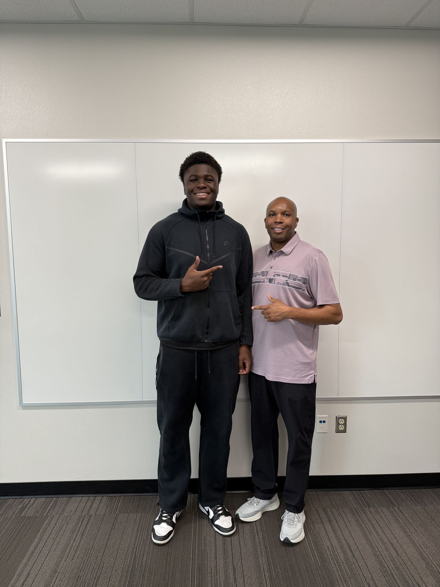 See how Texas Tech beat other substantial offers for Felix Ojo