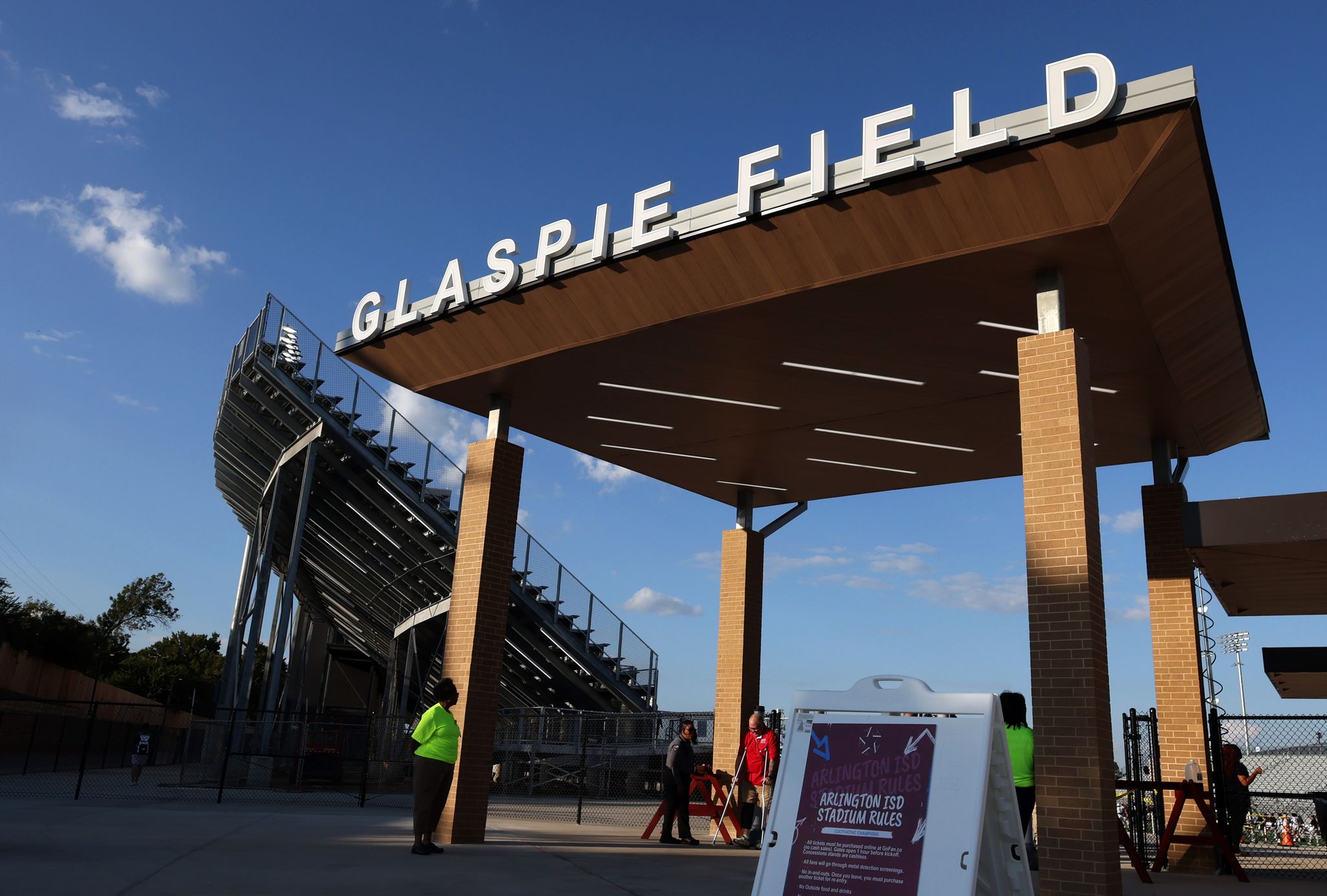 See North Texas' newest high school football stadium, Glaspie Field in ...