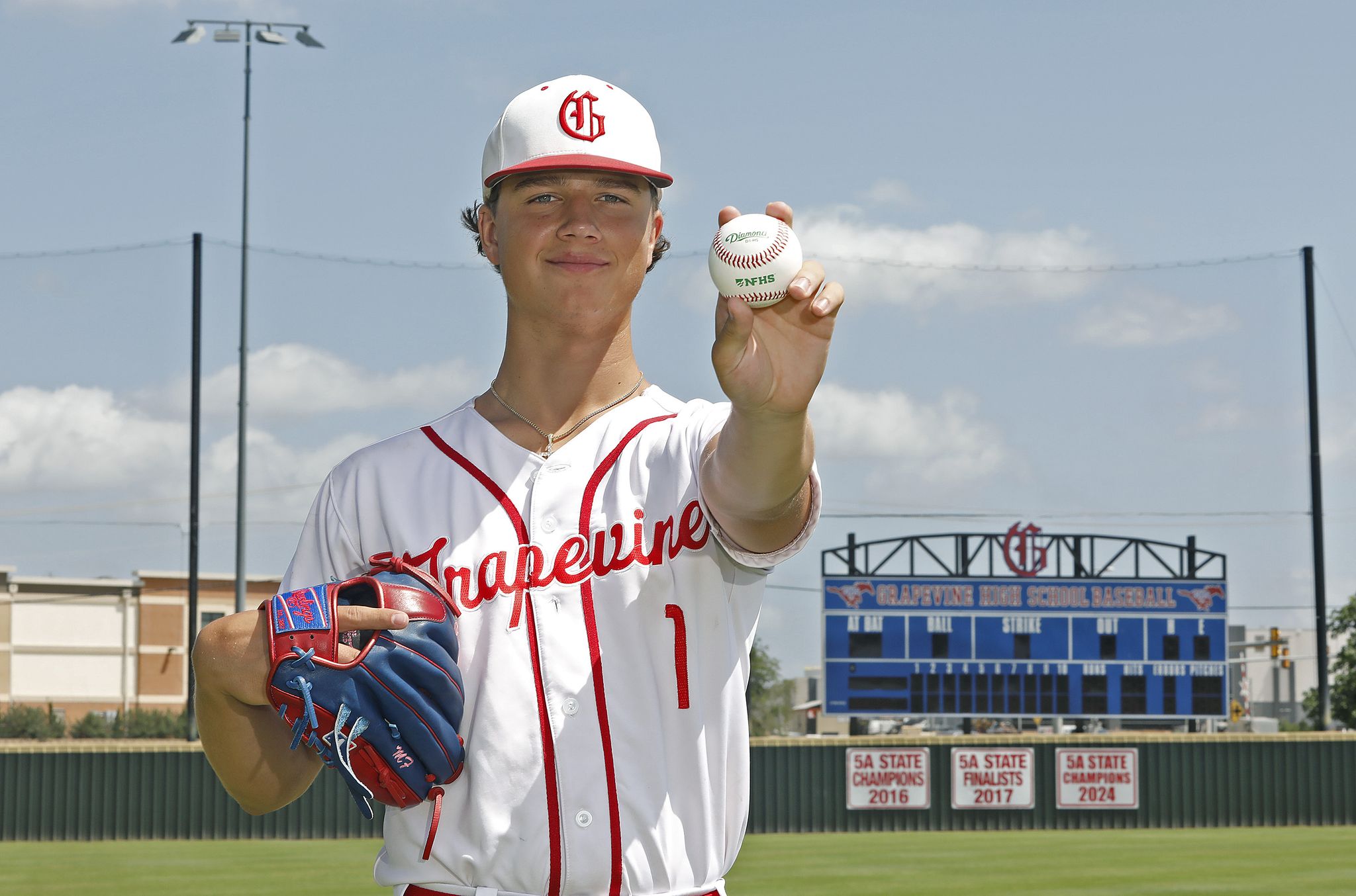 Dallas-area 2025 baseball player of the year: Grapevine's Luke Esquivel
