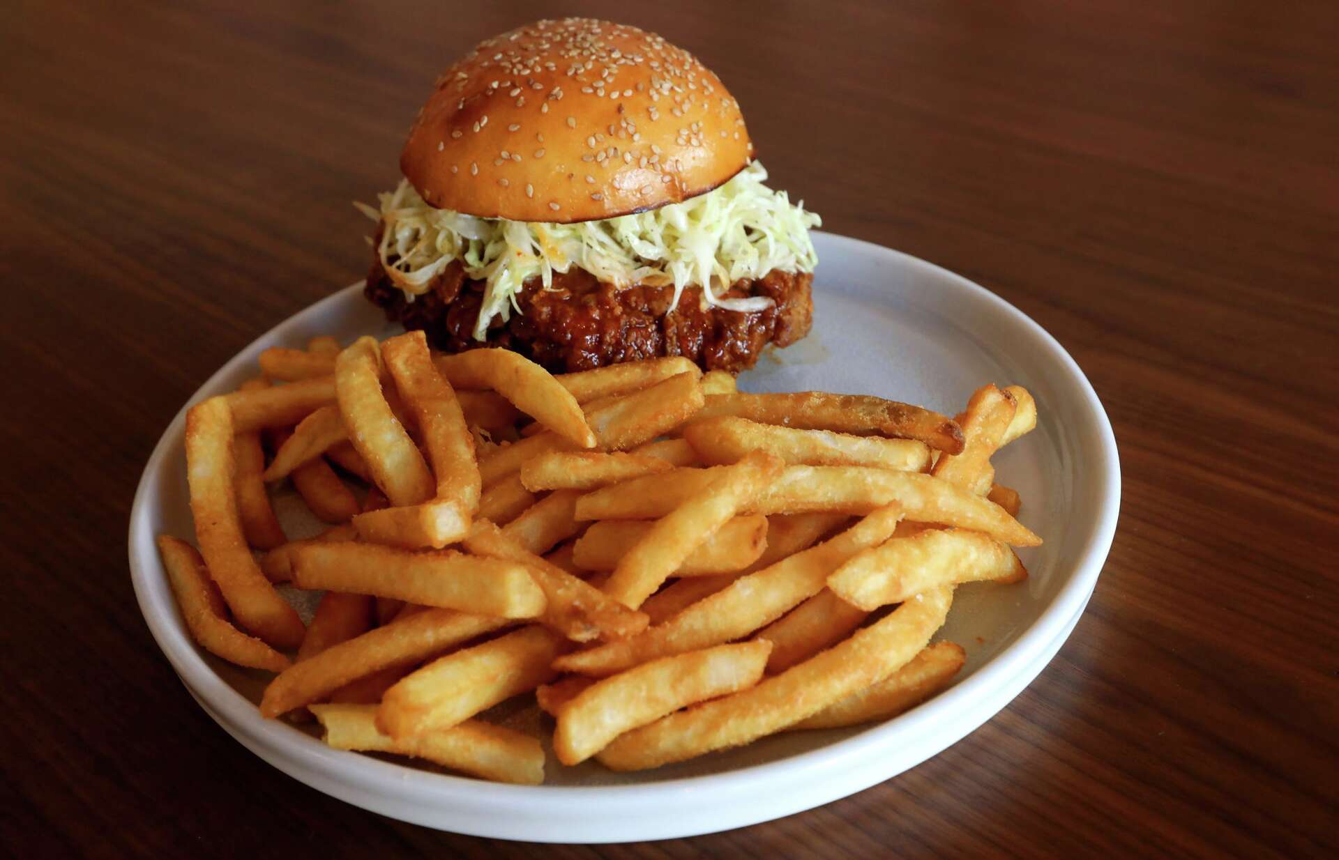 Look inside Hendy's, East Dallas' newest restaurant now open